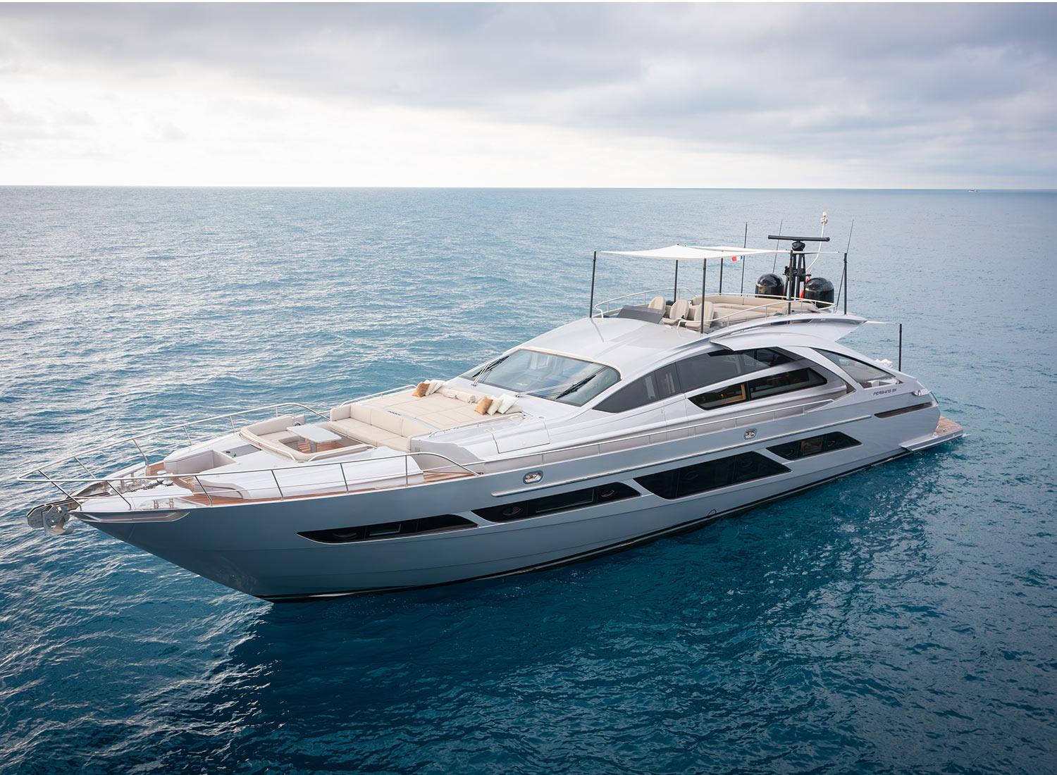 MAGIC OF AYR Motor Yacht Pershing for sale - YachtWorld