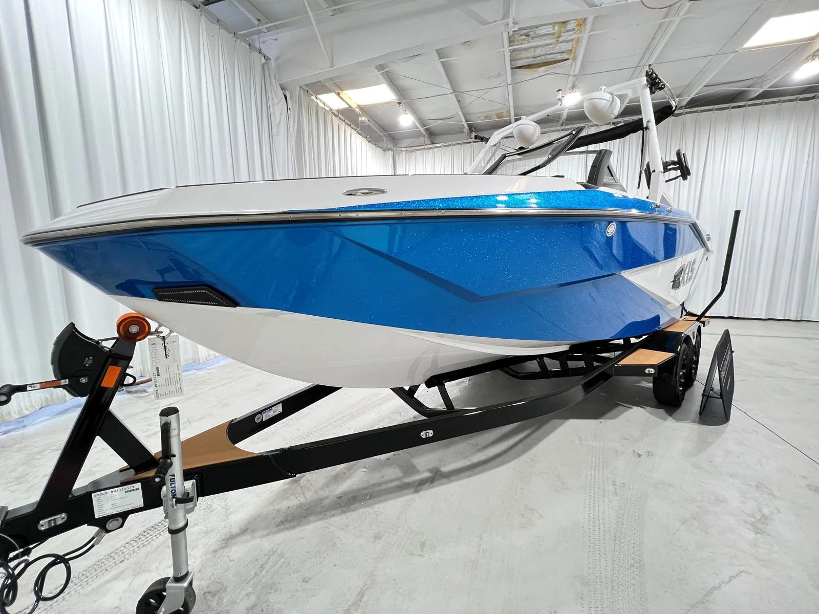 2024 Axis T235 Ski and Wakeboard for sale - YachtWorld