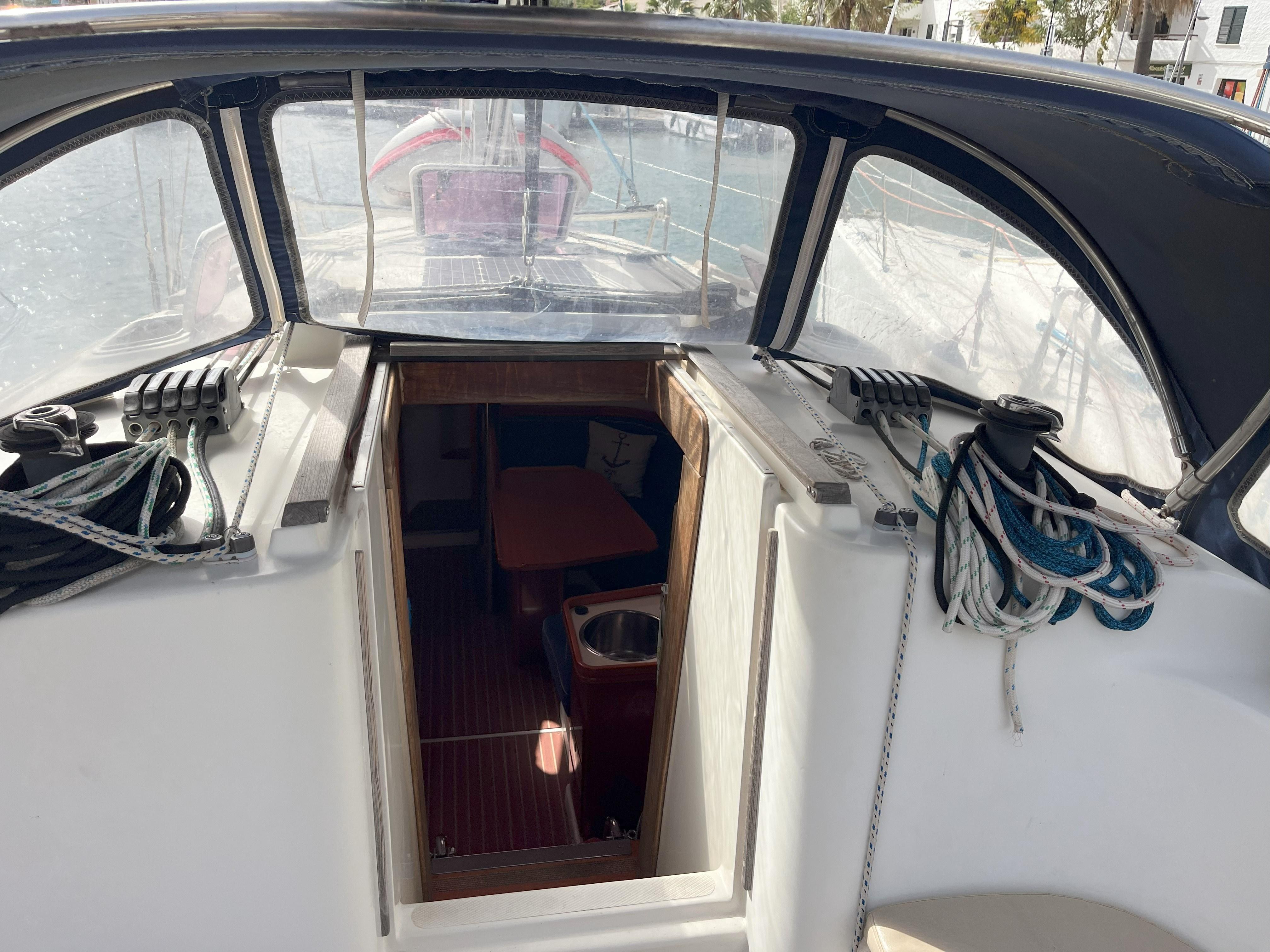 2004 Hanse 371 Cruiser for sale - YachtWorld