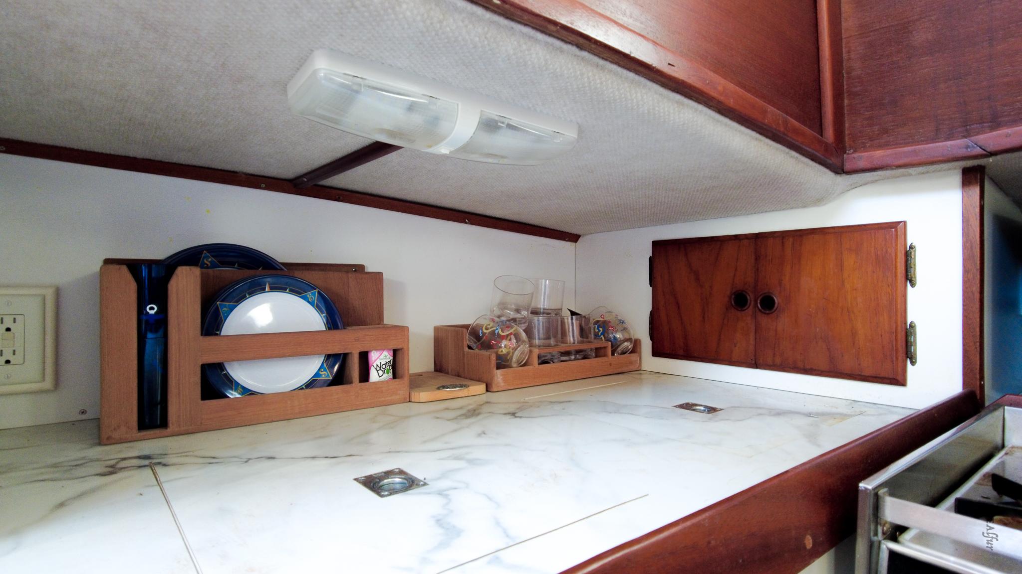 1977 Freedom 40 Center Cockpit Voiliers cockpit central à vendre ...