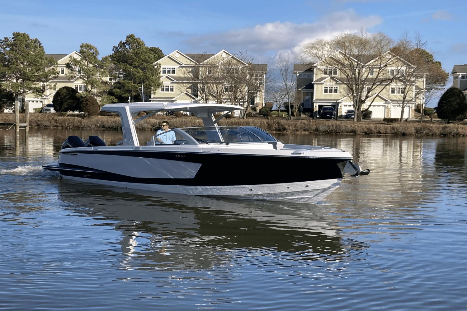 2024 Aviara AV36 Outboard Runabout for sale - YachtWorld