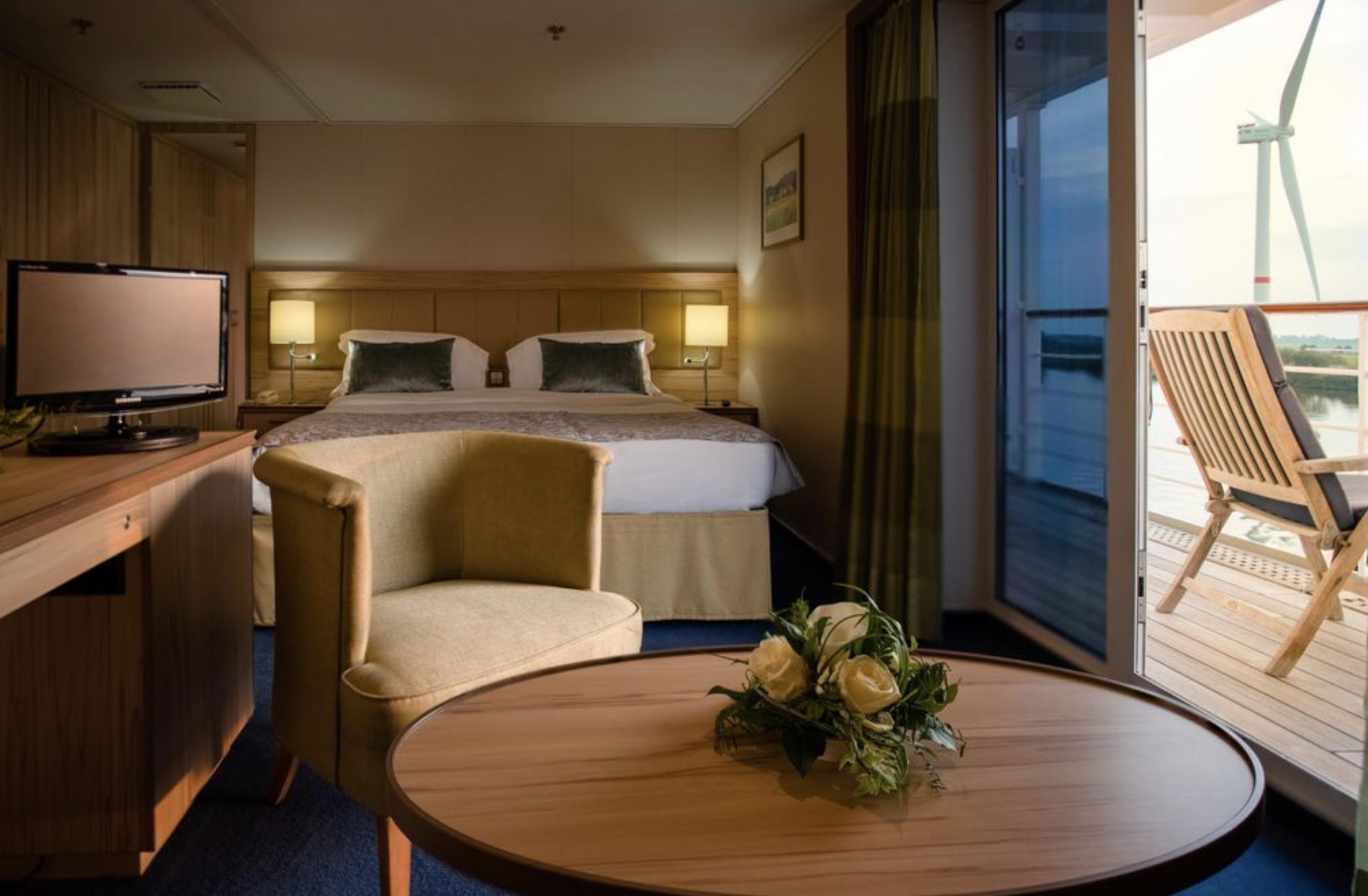 MINERVA Cruise ships Custom for sale - YachtWorld