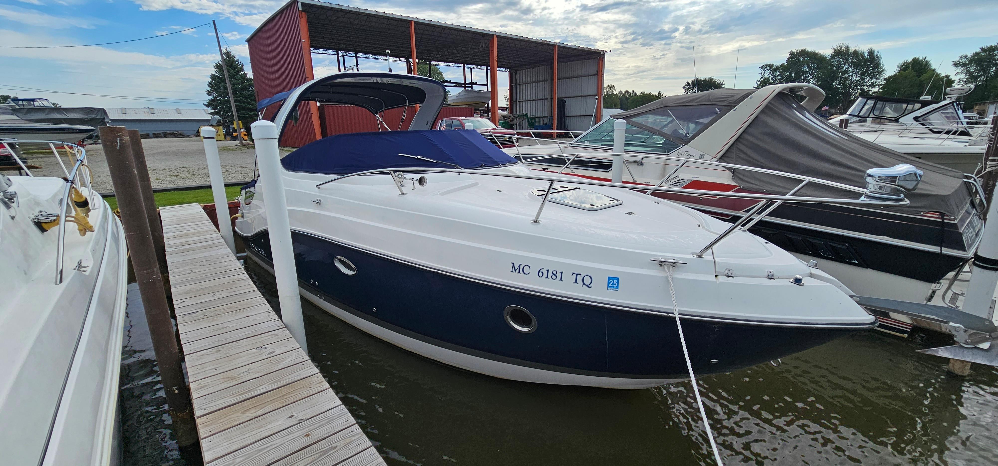 2013 Rinker 290 Express Cruiser Cruiser for sale - YachtWorld