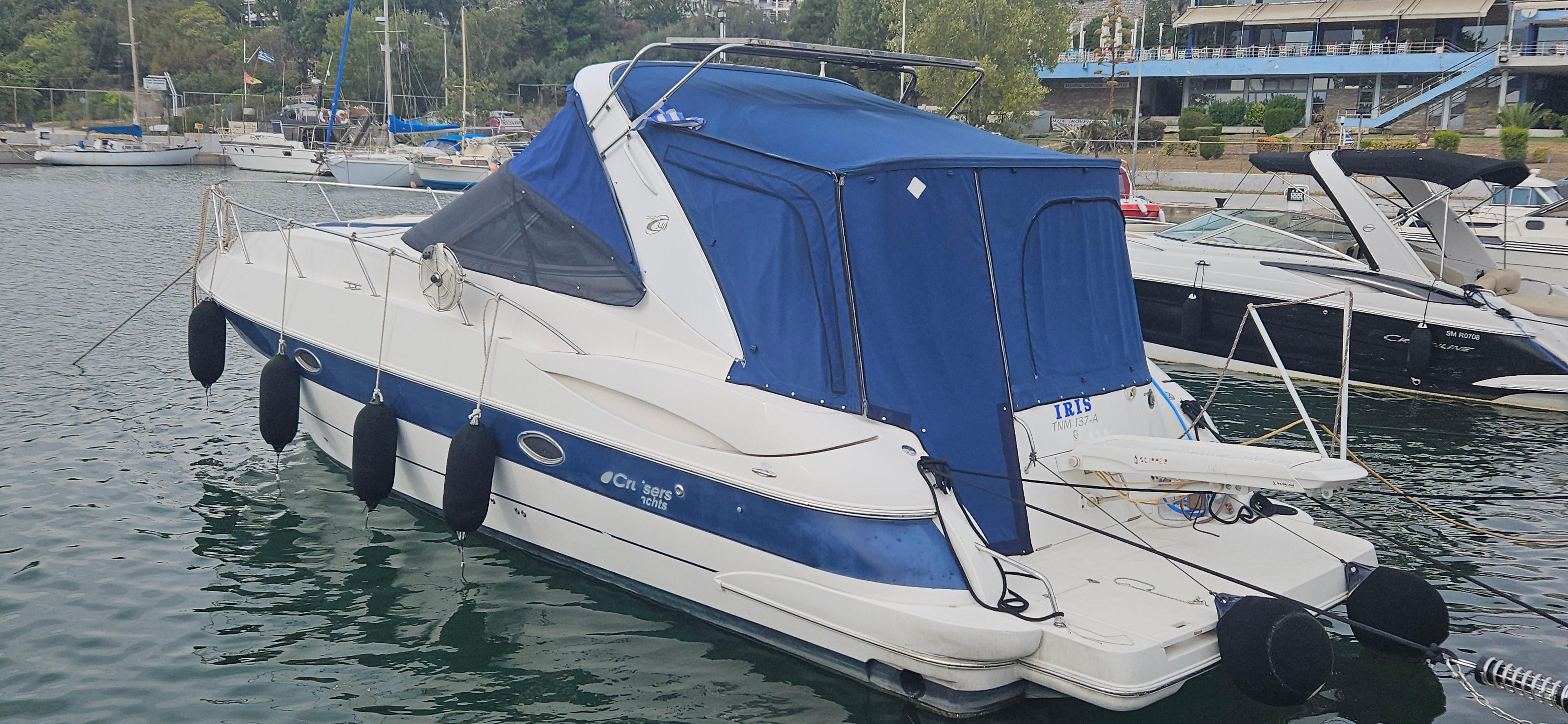 Used 2004 Cruisers Yachts 340 Express | YachtFocus