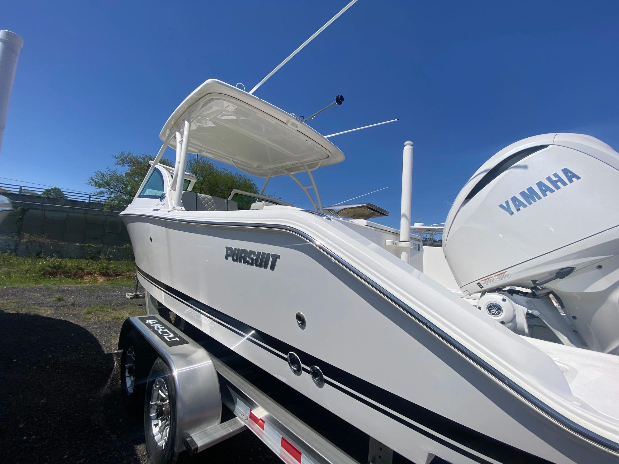 2024 Pursuit DC 246 Dual Console for sale - YachtWorld