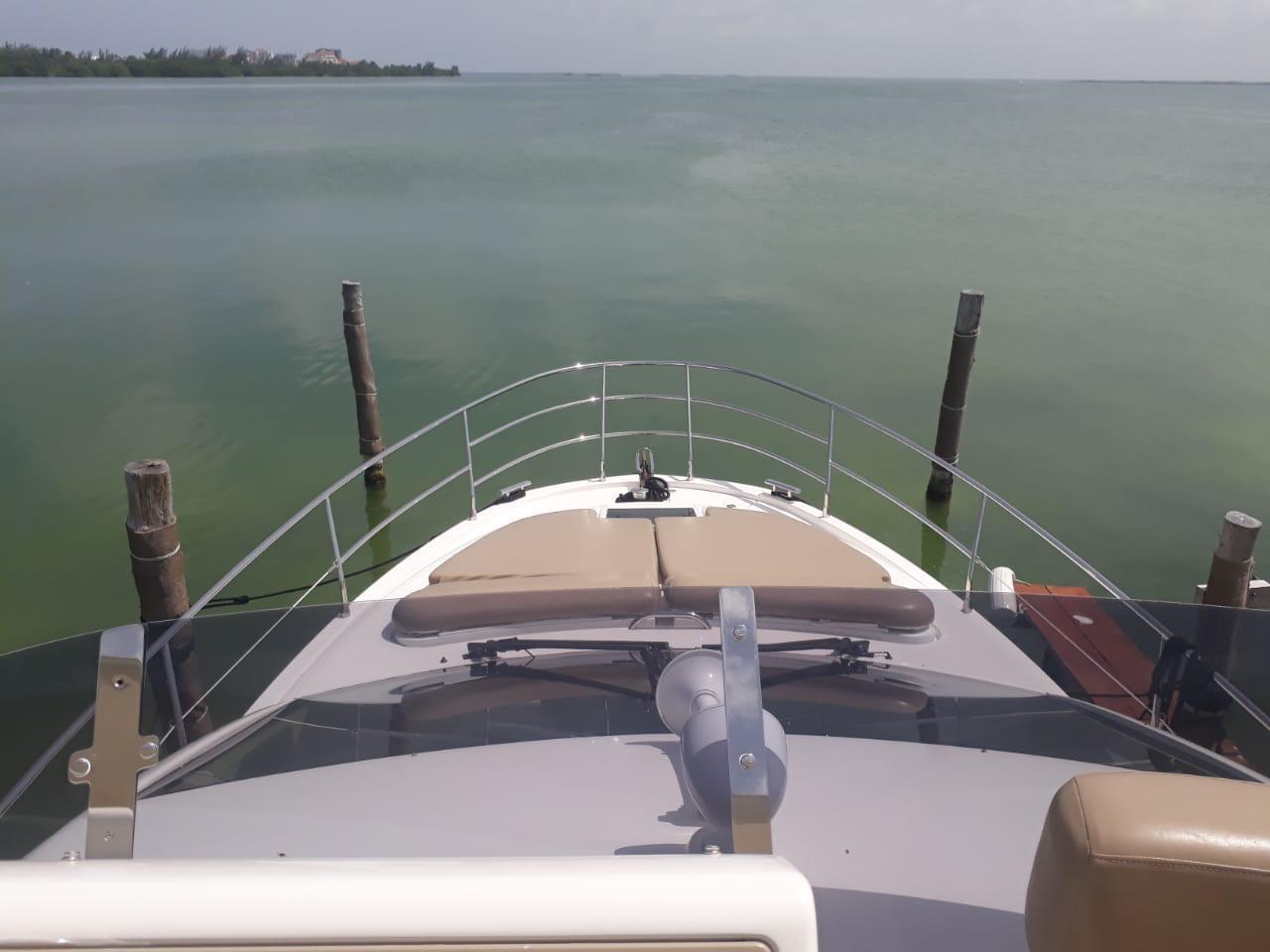 2013 Azimut 40 Flybridge Flybridge for sale - YachtWorld