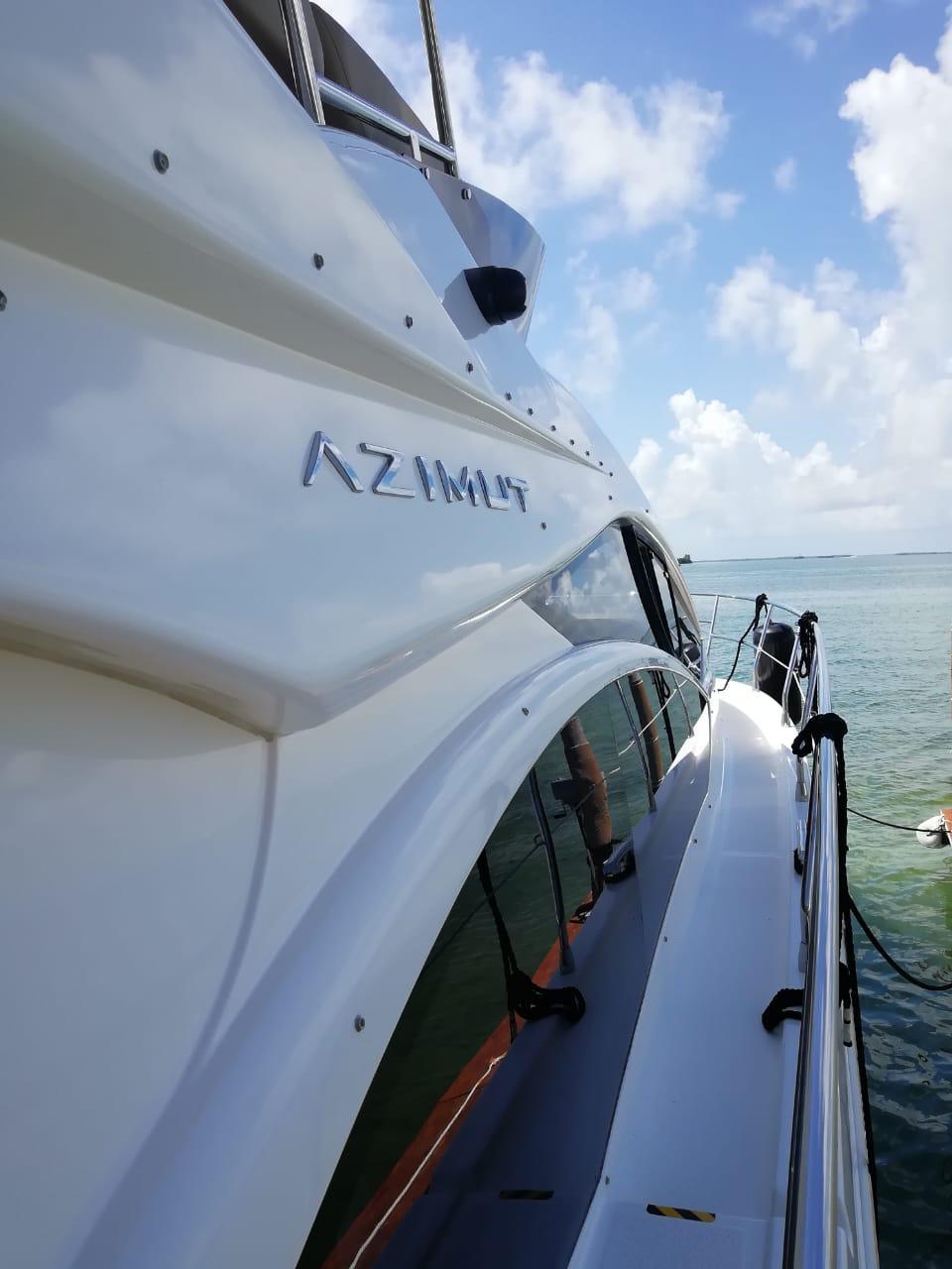 2013 Azimut 40 Flybridge Flybridge for sale - YachtWorld