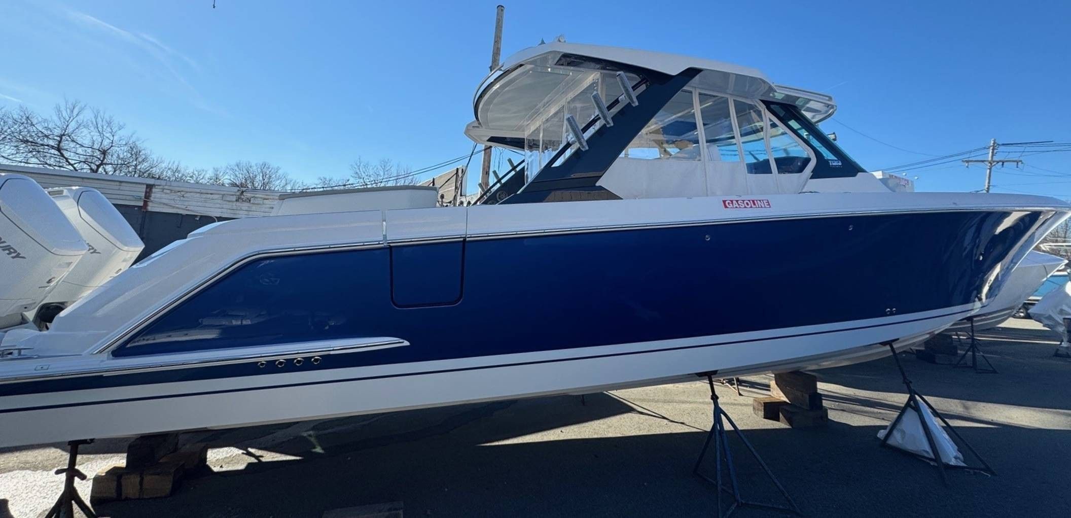 2026 Tiara Yachts 43 LS Motor Yachts for sale - YachtWorld