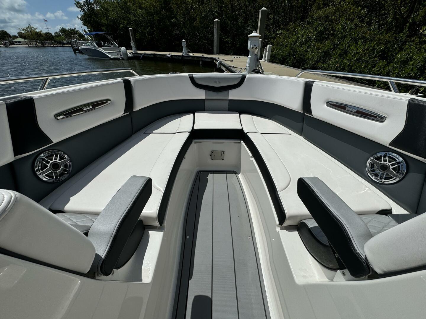 2021 Chaparral 307 SSX Cruiser Cruiser for sale - YachtWorld