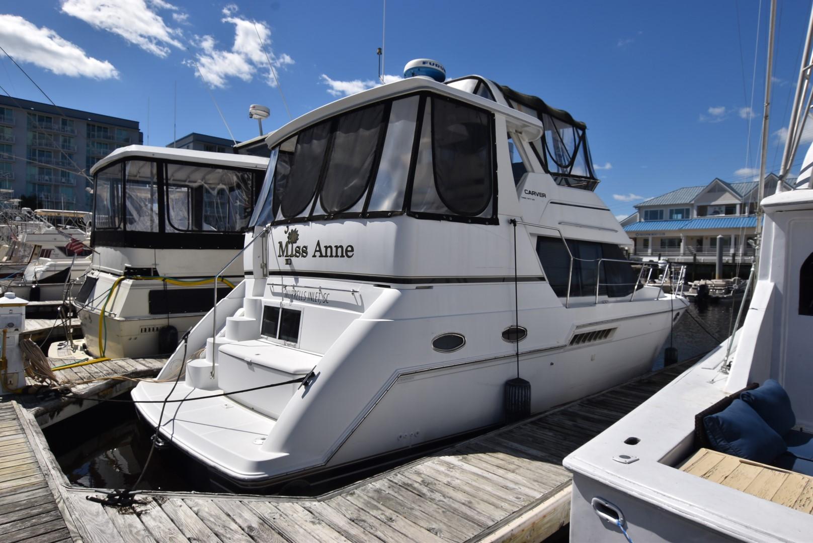 1999 Carver 356 Aft Cabin Motoryacht Motor Yacht for sale - YachtWorld