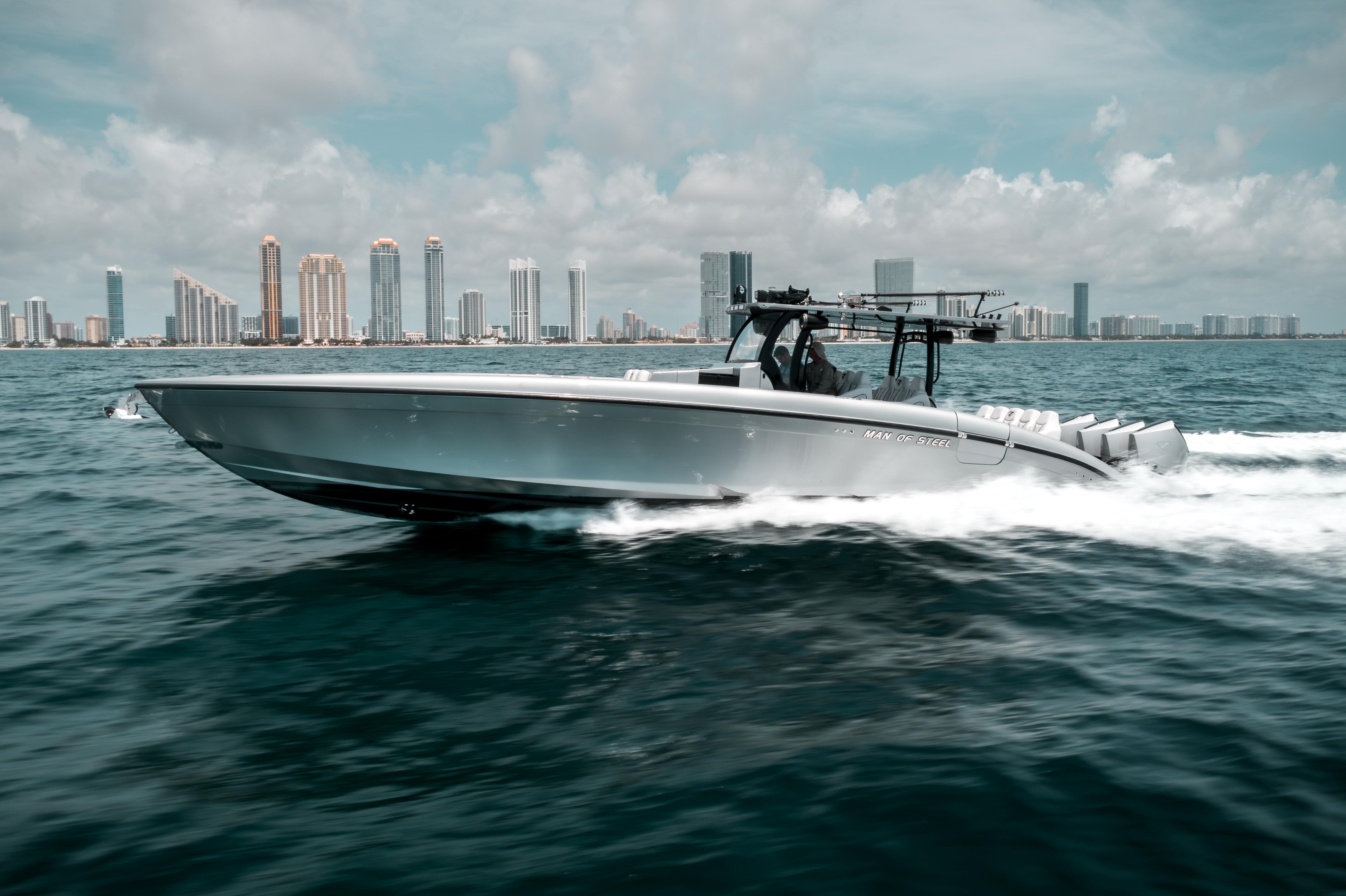 Used Midnight Express 43 in Florida - iNautia