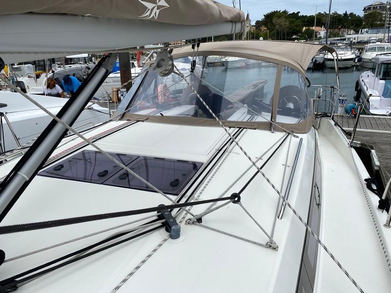 2019 Jeanneau Sun Odyssey 410 Sloop for sale - YachtWorld