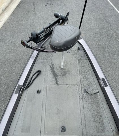 2008 Bee Line Super Vee Aborrbåtar till salu- YachtWorld