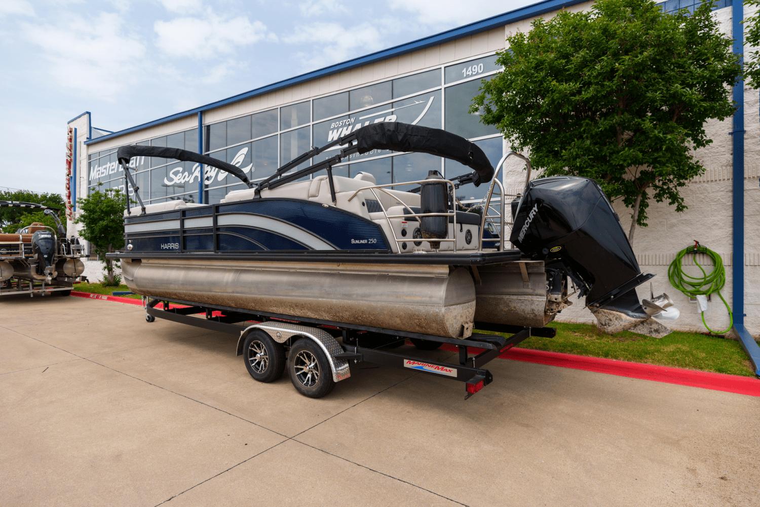 2021 Harris 250 SUNLINER Pontoon for sale - YachtWorld