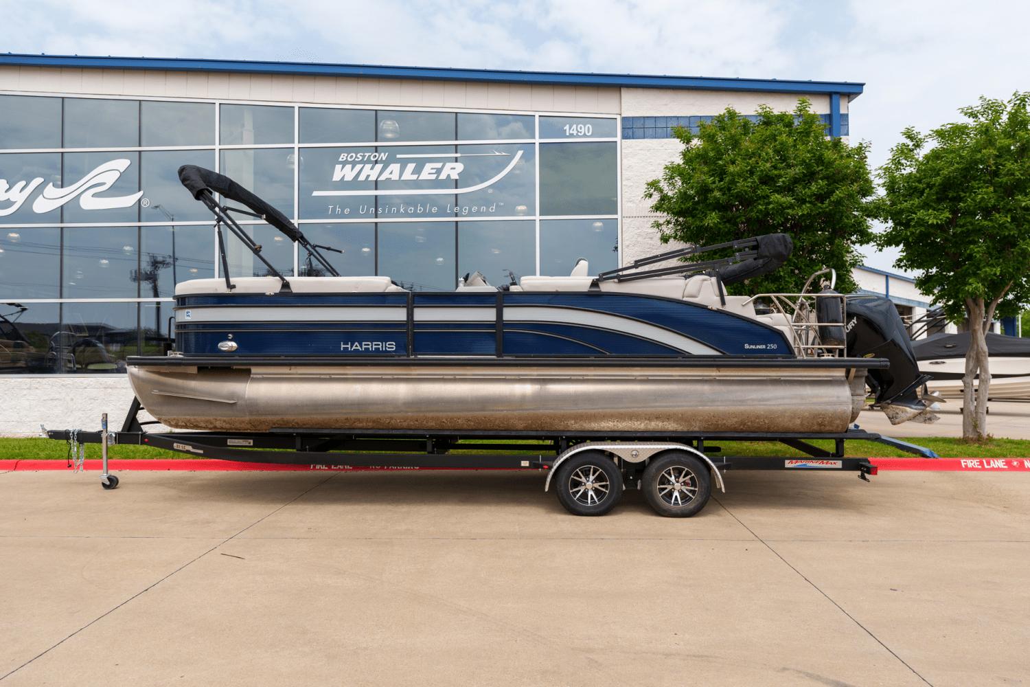2021 Harris 250 SUNLINER Pontoon for sale - YachtWorld