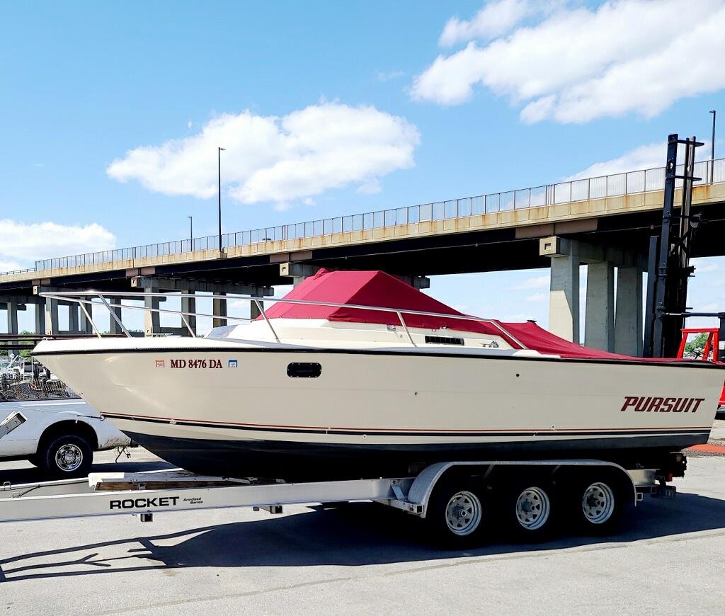 1983 Tiara Yachts Pursuit Cuddy Cabin for sale - YachtWorld