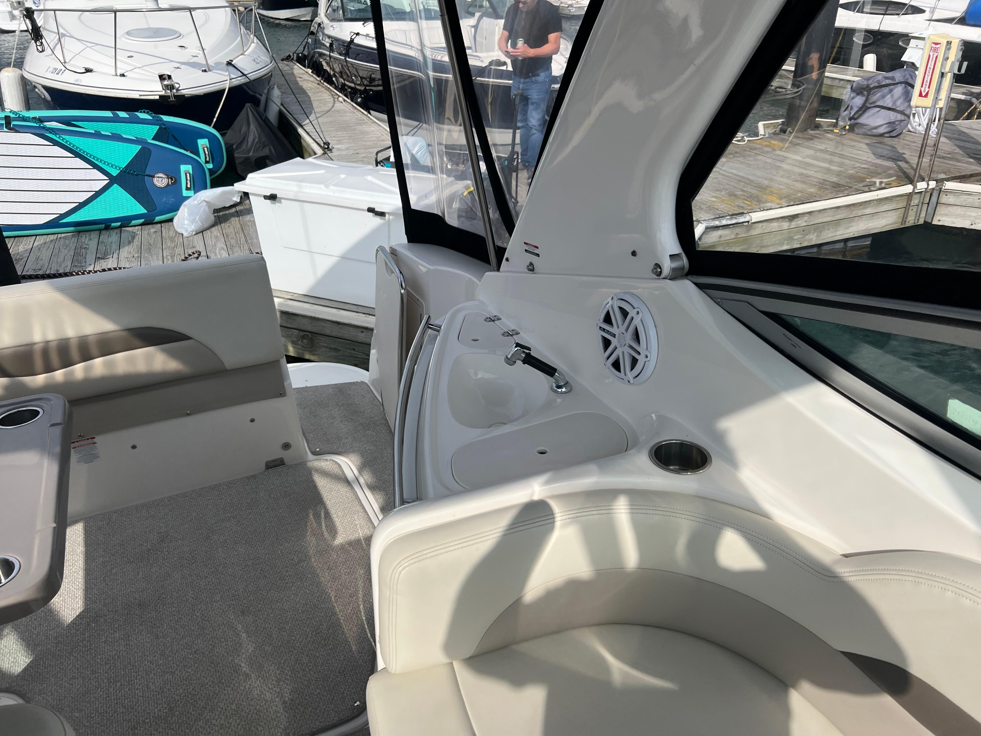 2009 Chaparral Signature 310 Cruiser for sale - YachtWorld