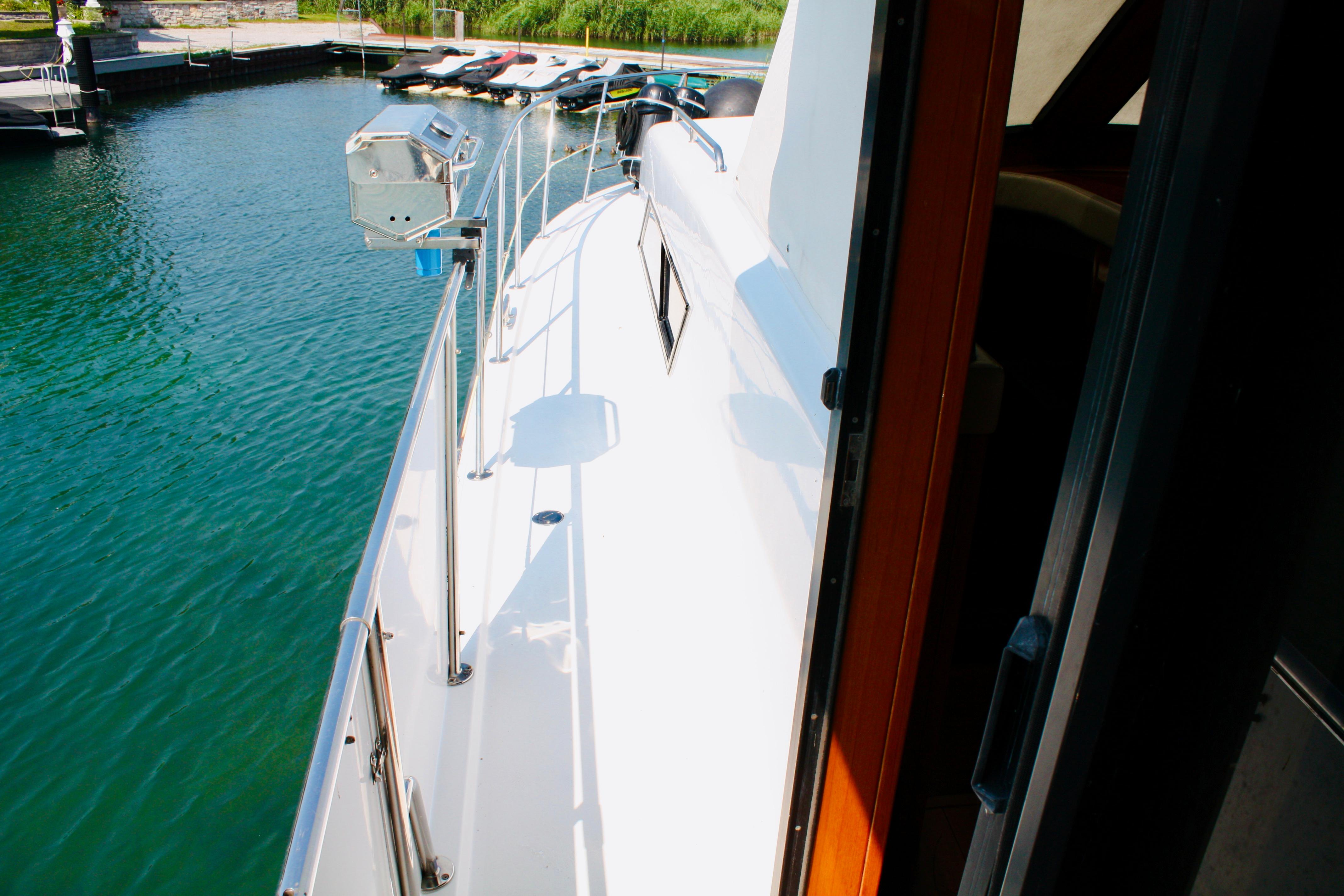 2000 Jefferson 56 Rivanna Motor Yachts for sale - YachtWorld