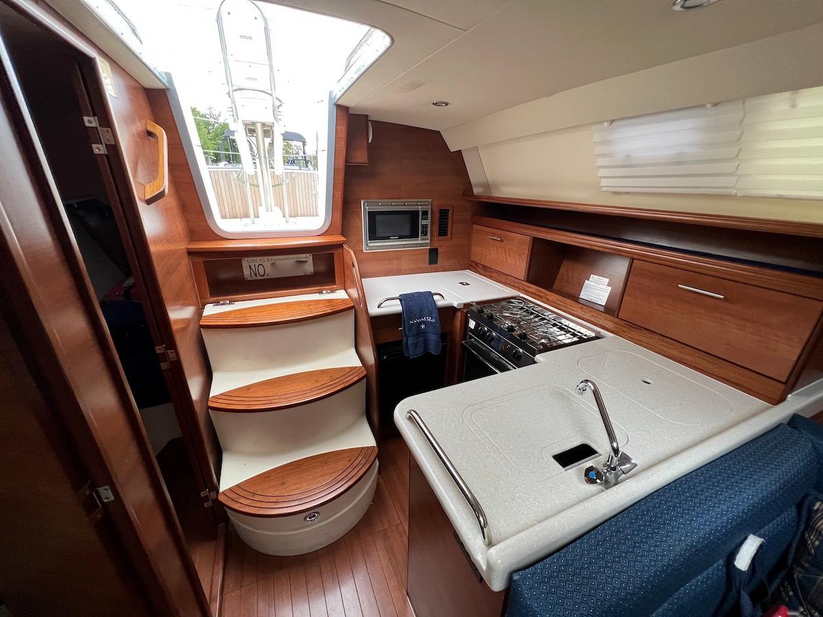 2014 Marlow-Hunter e33 Cruiser for sale - YachtWorld