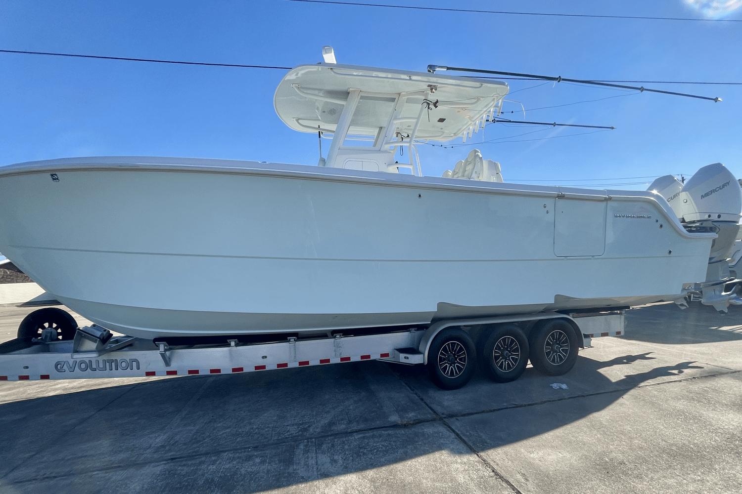 2021 Invincible 35 Cat Power Catamaran for sale - YachtWorld