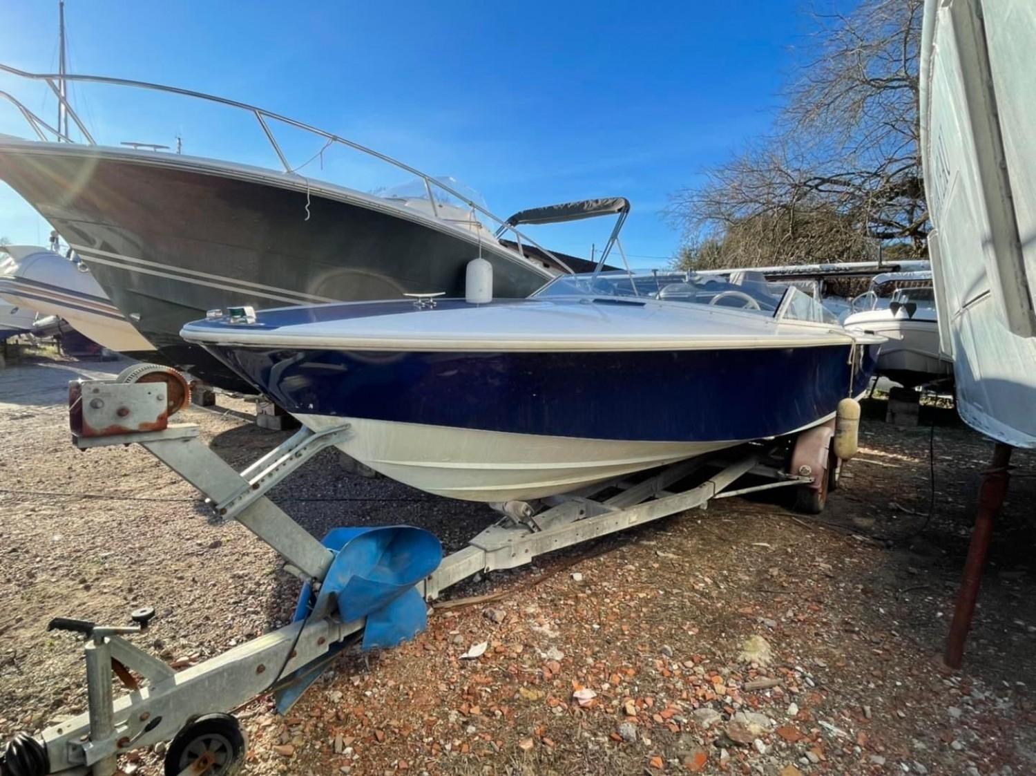 Donzi 21 GT | 6m | 1972 - 33 - Gironde | Boats and Outboards