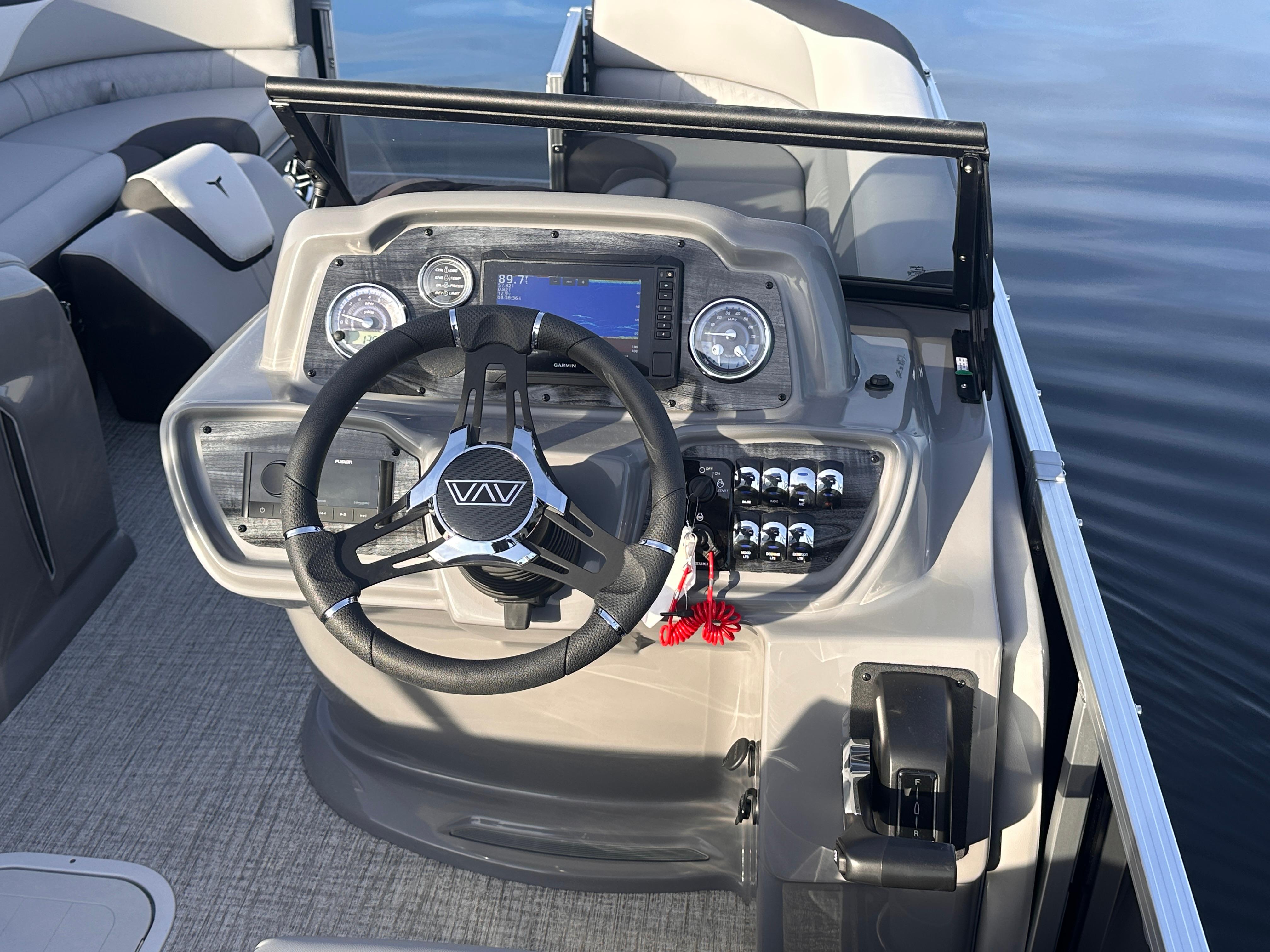2025 Tahoe Pontoon LTZ Elite Windshield Pontoon for sale - YachtWorld
