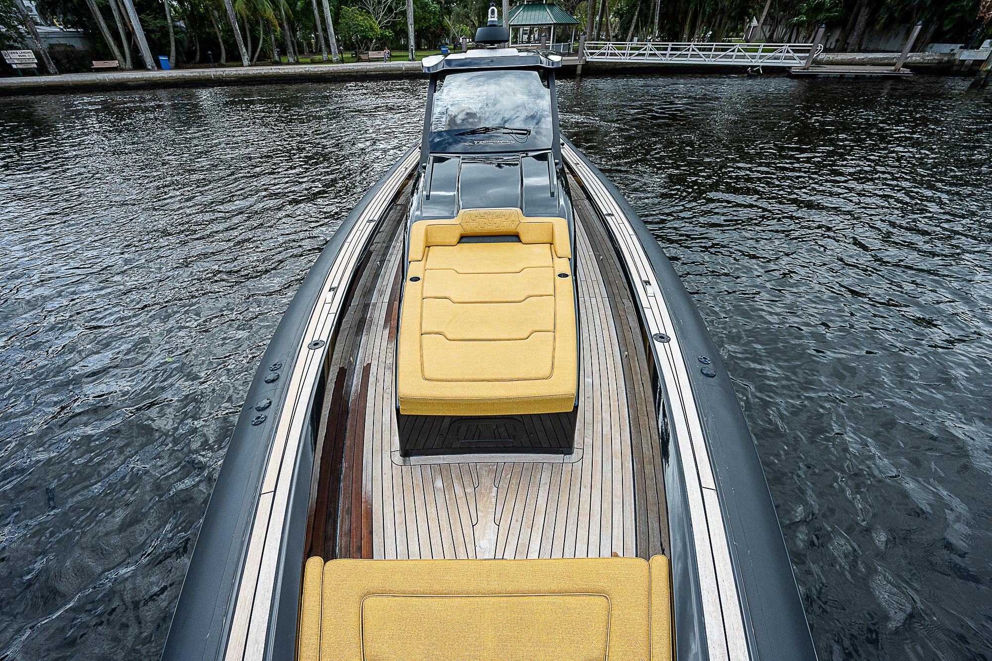 2022 Technohull Omega 47 Center Console Boote Kaufen - YachtWorld