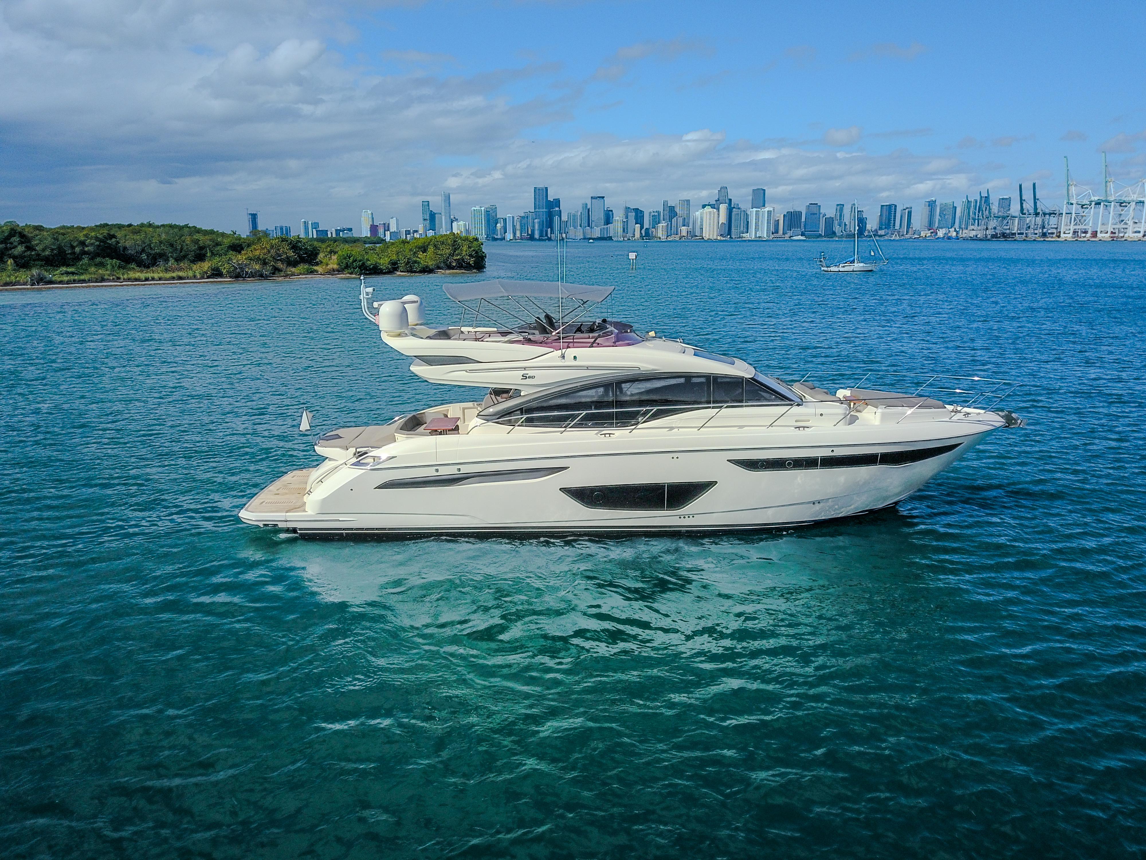 2018 Princess S60 Sports Cruiser for sale - YachtWorld