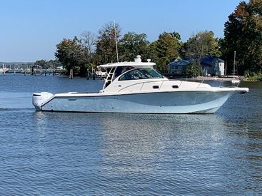 Used Pursuit Boats for Sale - SYS Yacht Sales