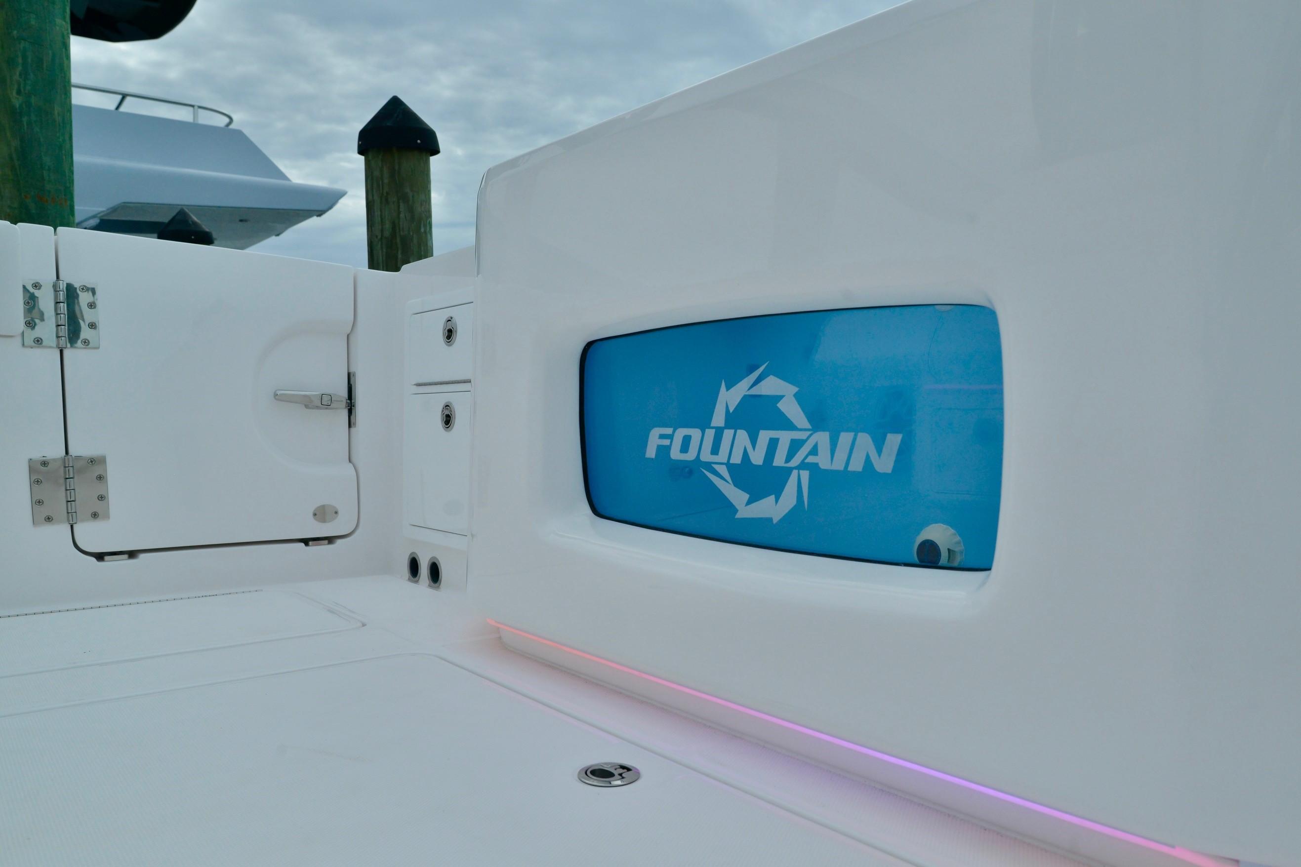 2024 Fountain 32 NX Center Console for sale - YachtWorld