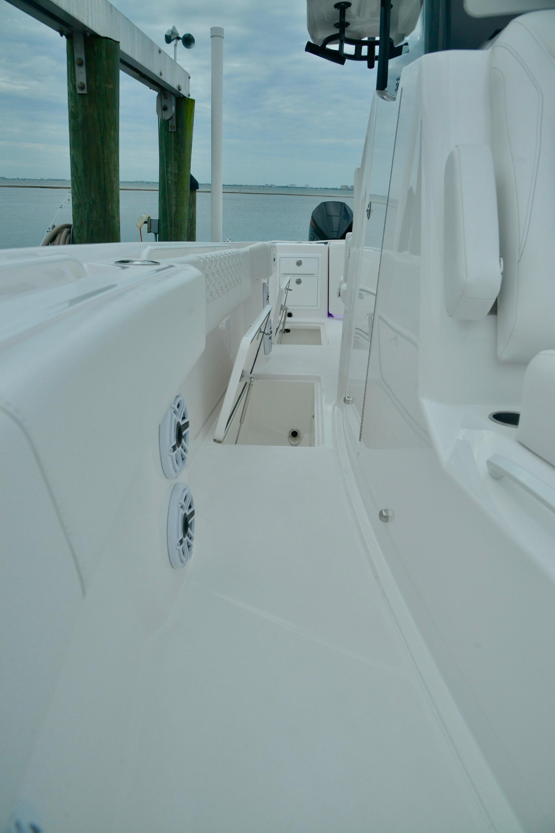 2024 Fountain 32 NX Center Console for sale - YachtWorld