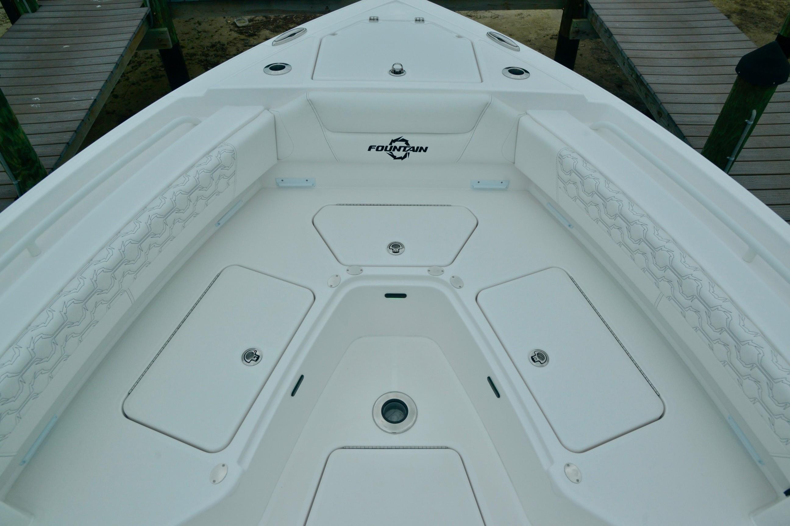 2024 Fountain 32 NX Center Console for sale - YachtWorld