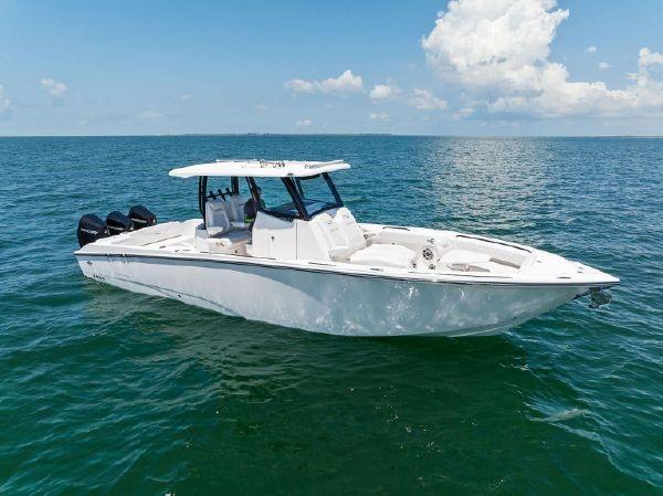 2024 Fountain 32 NX Center Console for sale - YachtWorld