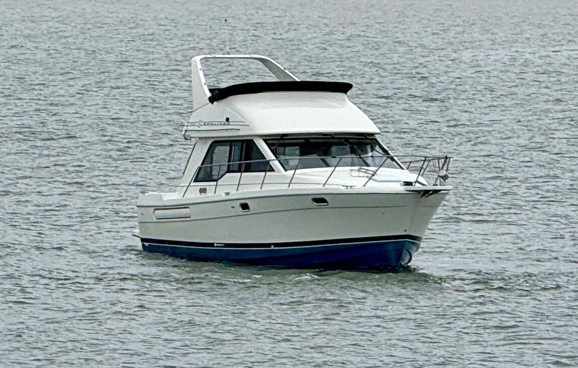 1998 Bayliner 3388 Command Bridge Motoryacht Cruiser for sale - YachtWorld