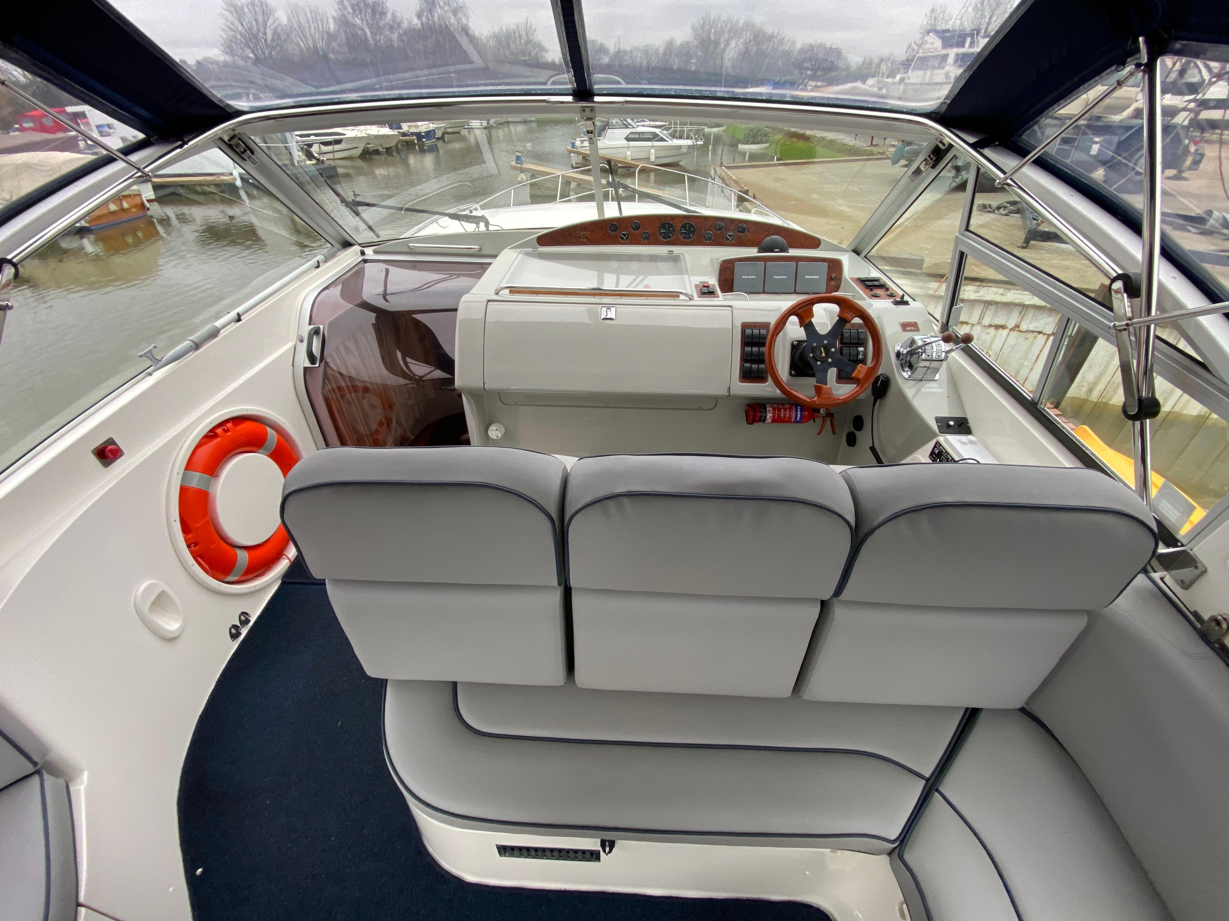 2003 Broom 42 CL Aft Cabin for sale - YachtWorld