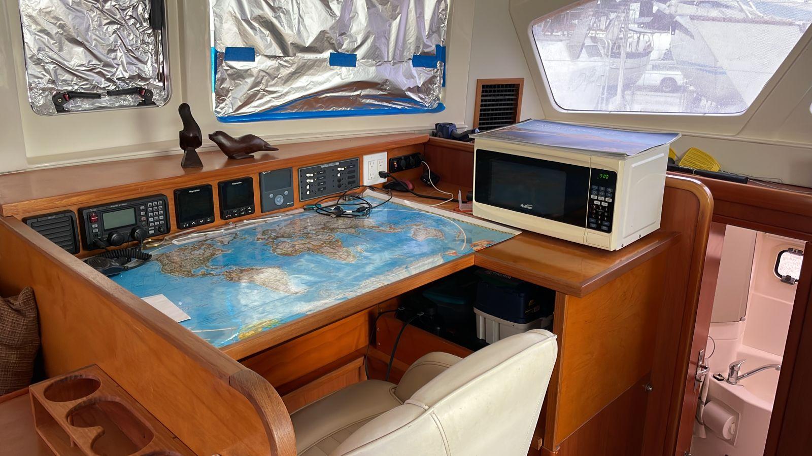 2010 Leopard 38 Multi-Hull for sale - YachtWorld
