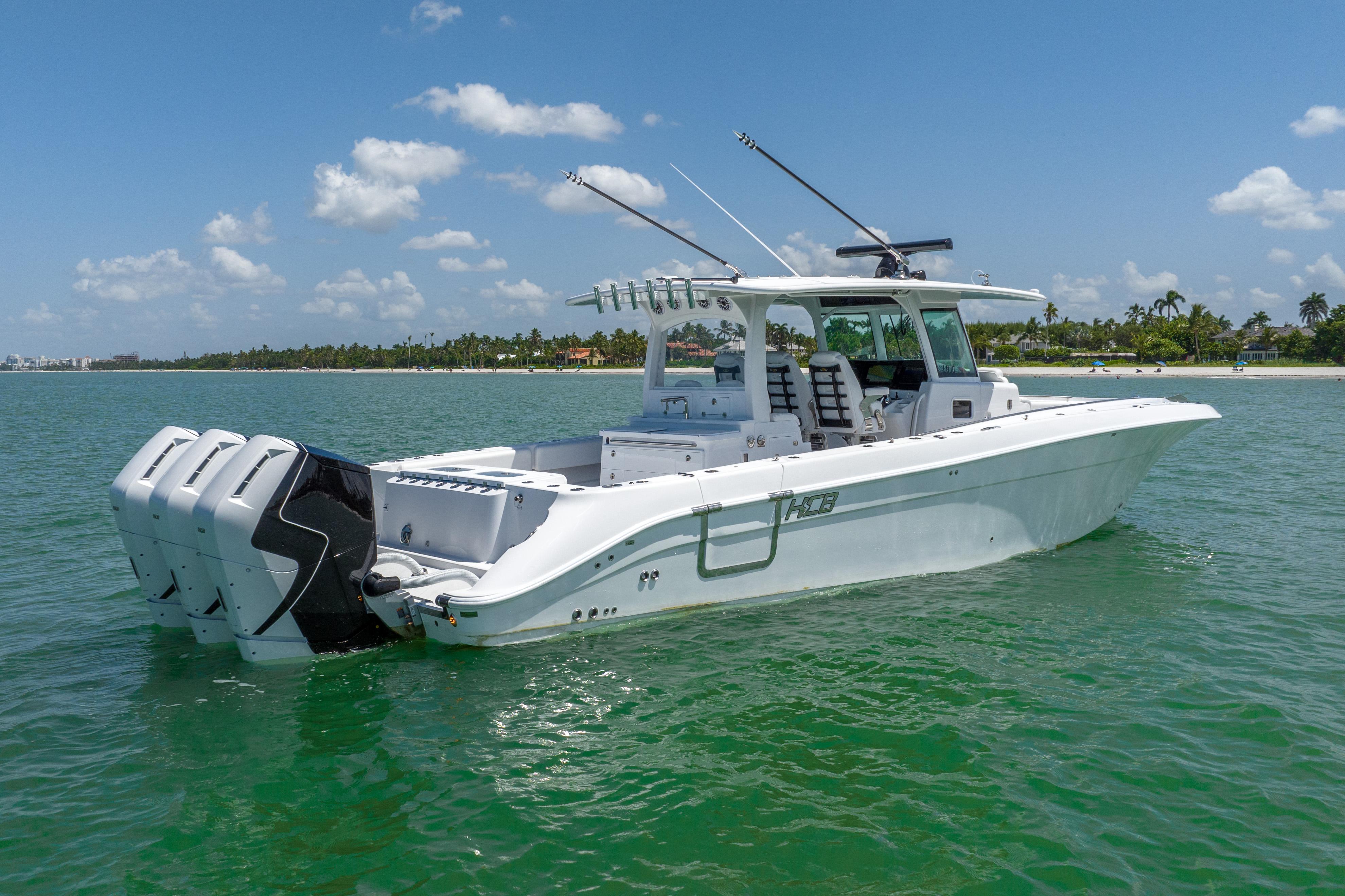 2024 HCB 42 Lujo Center Console for sale - YachtWorld