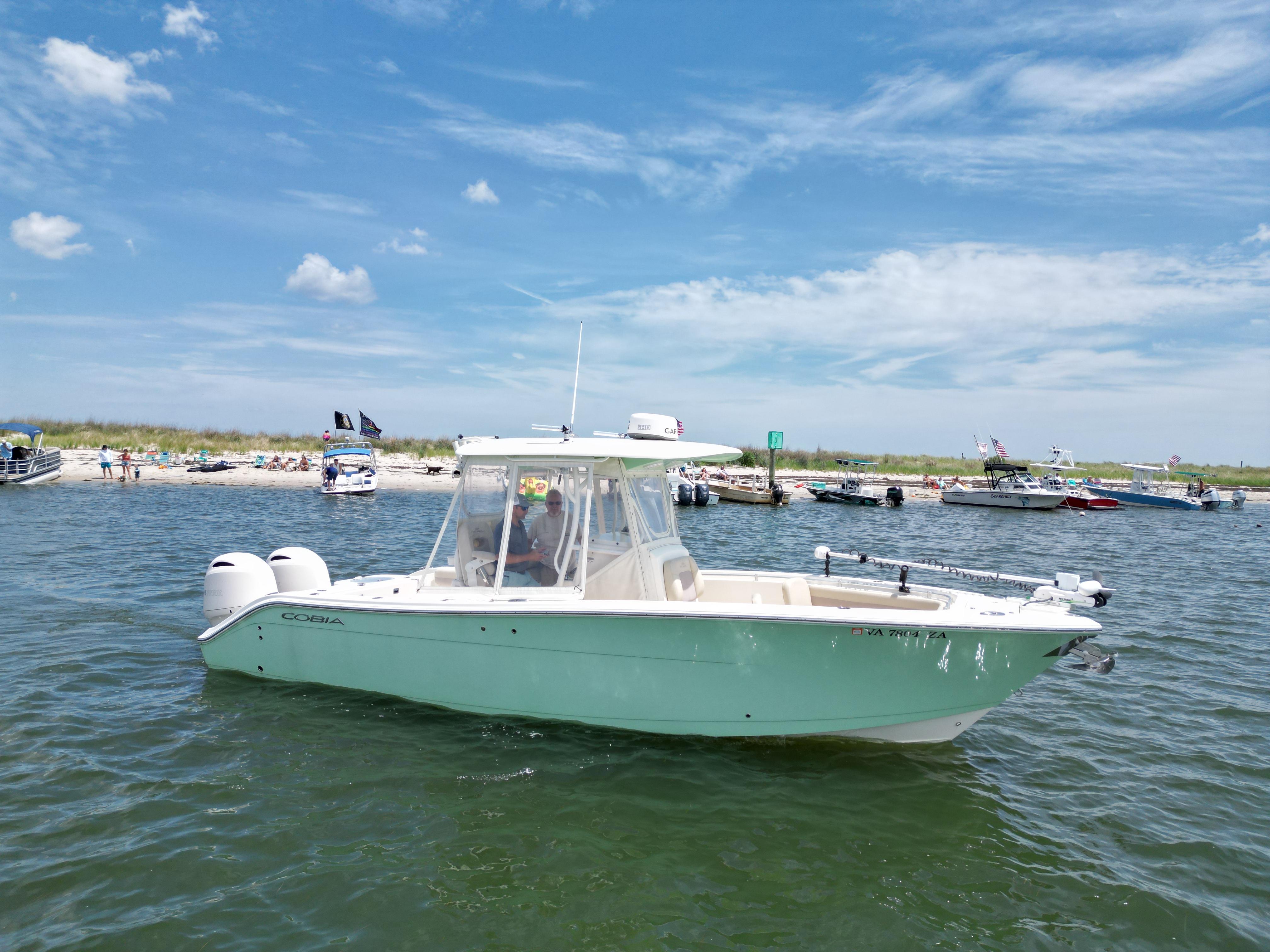 2019 Cobia 277 Center Console Centre Console for sale - YachtWorld