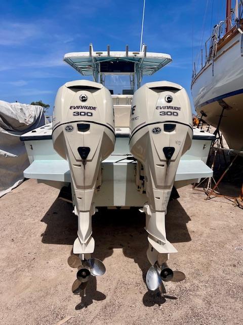 1993 Jupiter 31 Center Console Center Console for sale - YachtWorld