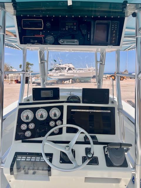 1993 Jupiter 31 Center Console Center Console for sale - YachtWorld