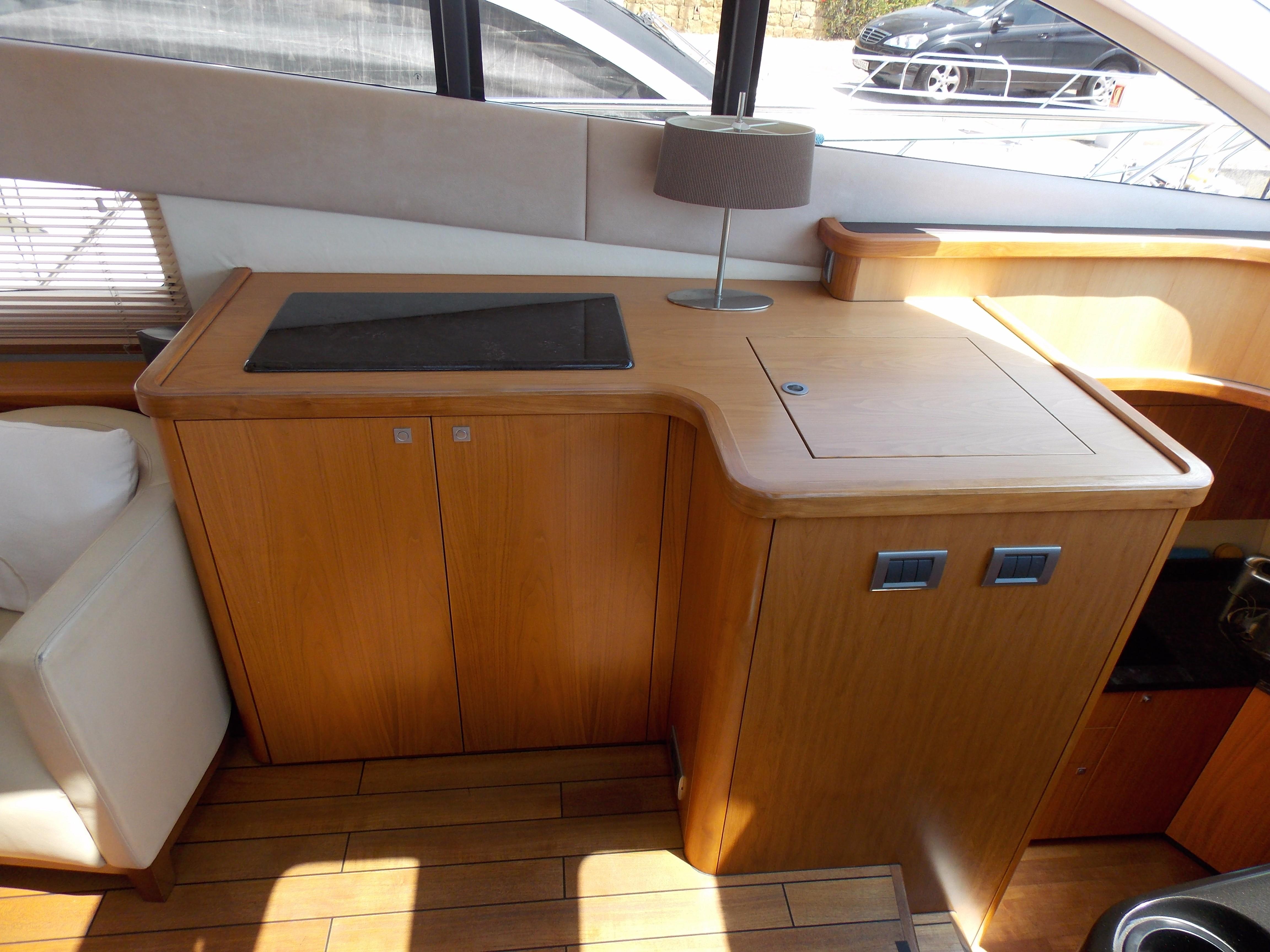 2007 Sunseeker Predator 72 Express Cruiser for sale - YachtWorld