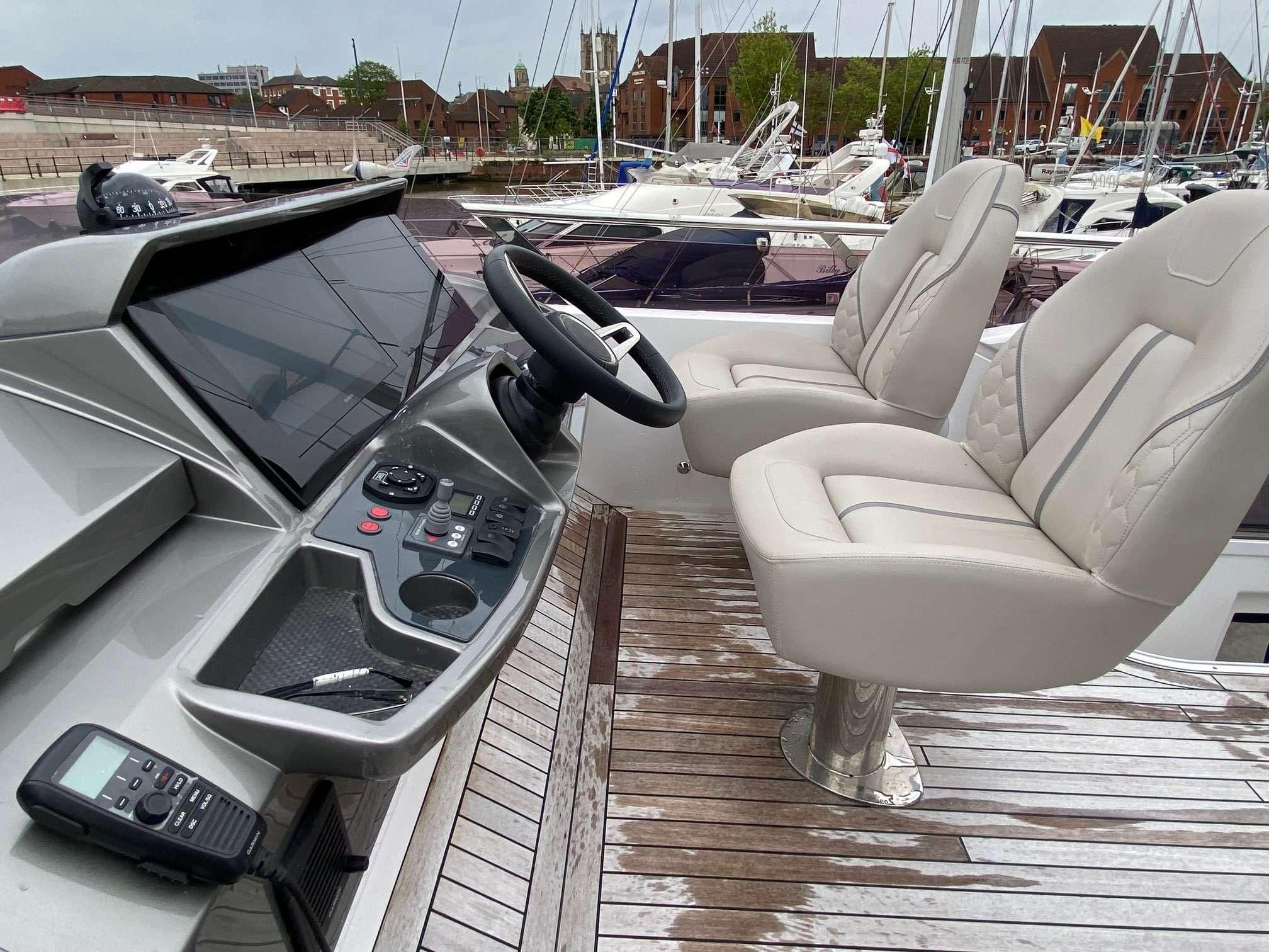 2021 Princess F50 Sports Cruiser for sale - YachtWorld