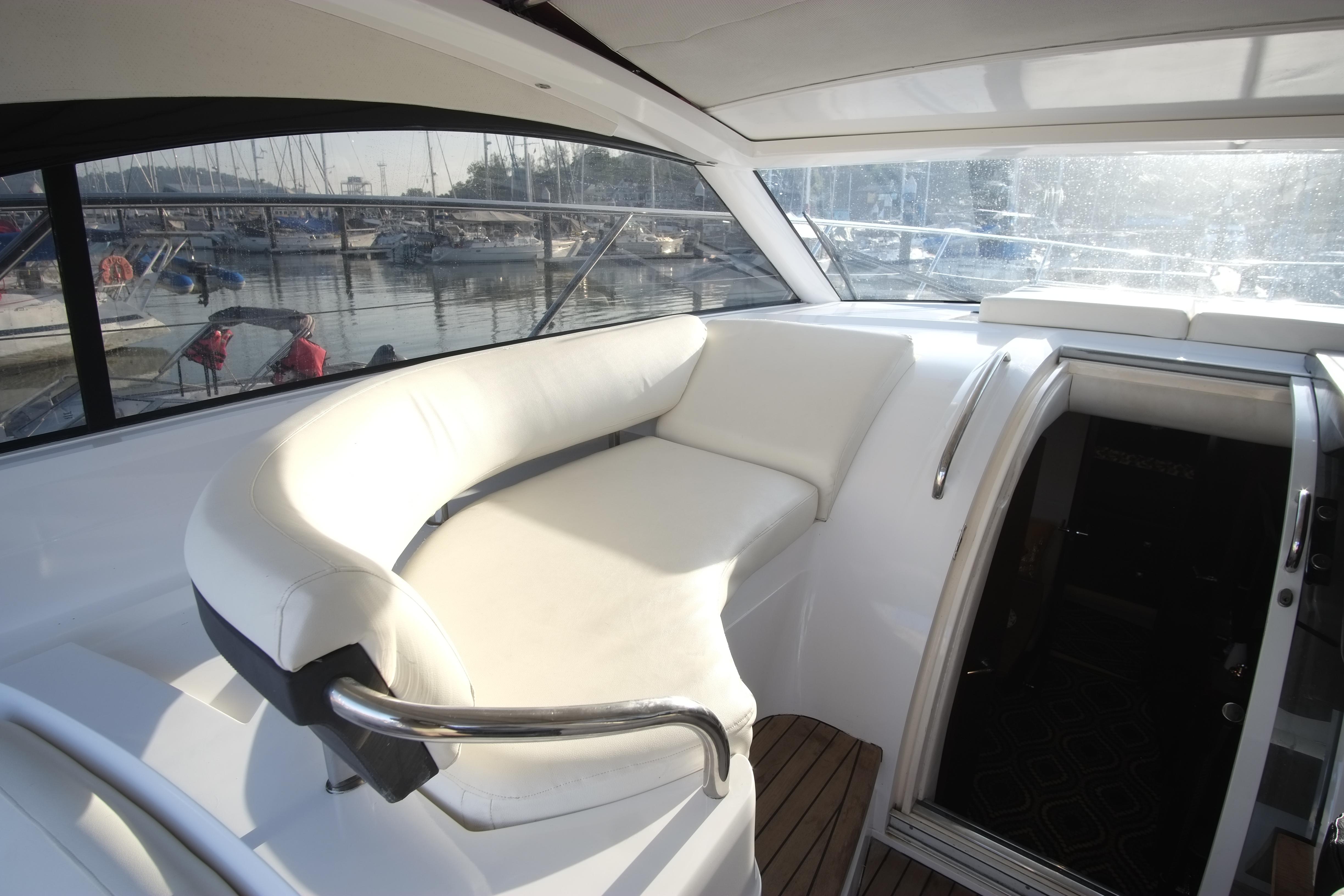 2015 Princess V39 Cruiser for sale - YachtWorld