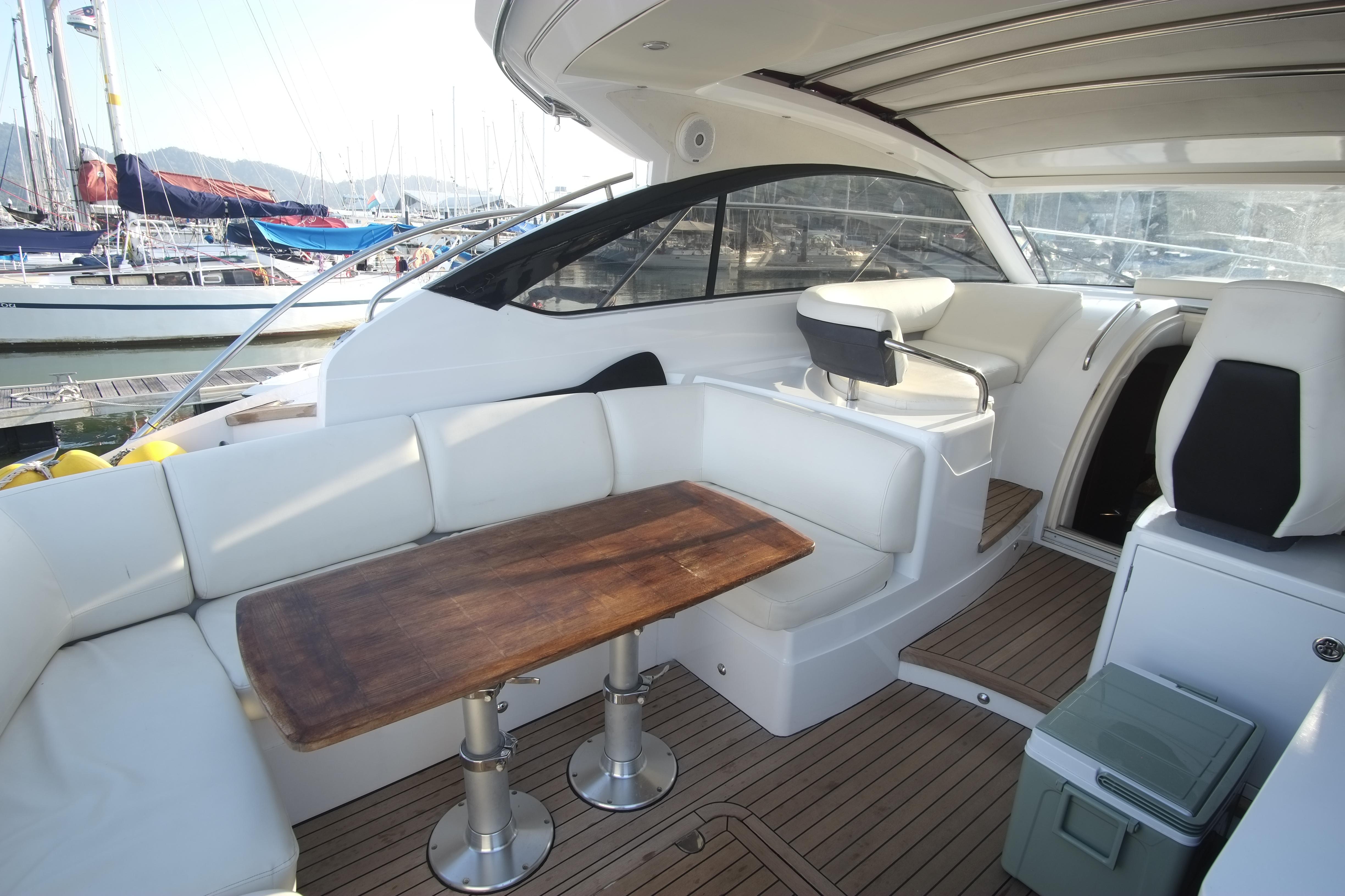 2015 Princess V39 Cruiser for sale - YachtWorld