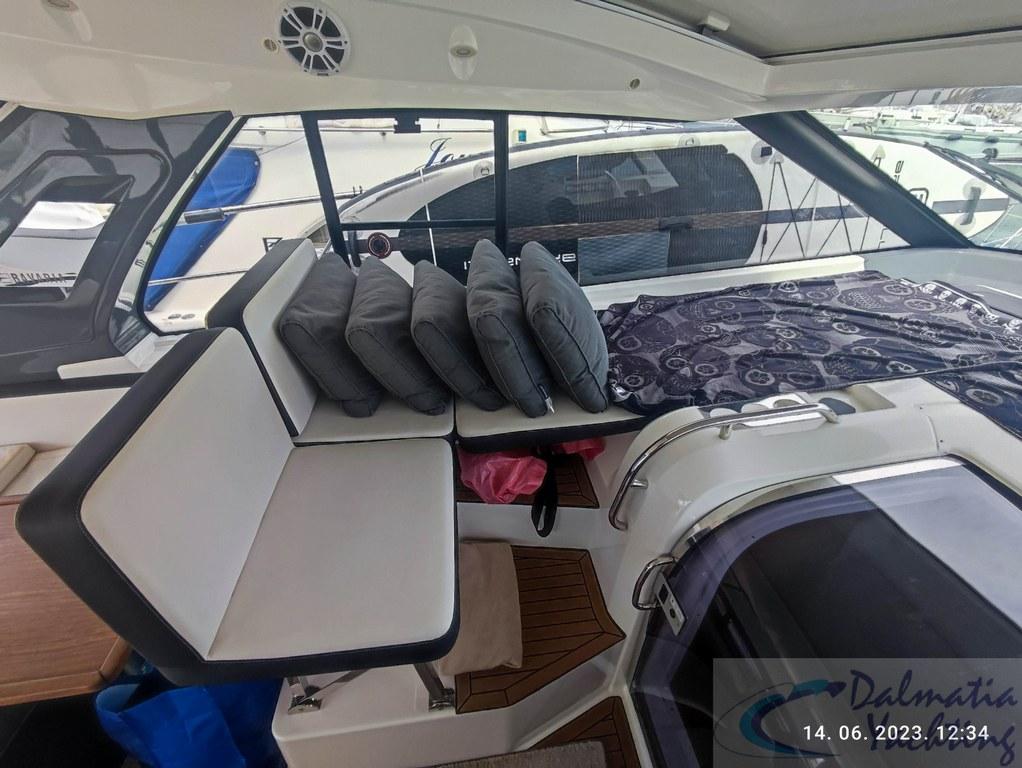 2017 Bavaria S 40 HT Motor Yachts for sale - YachtWorld