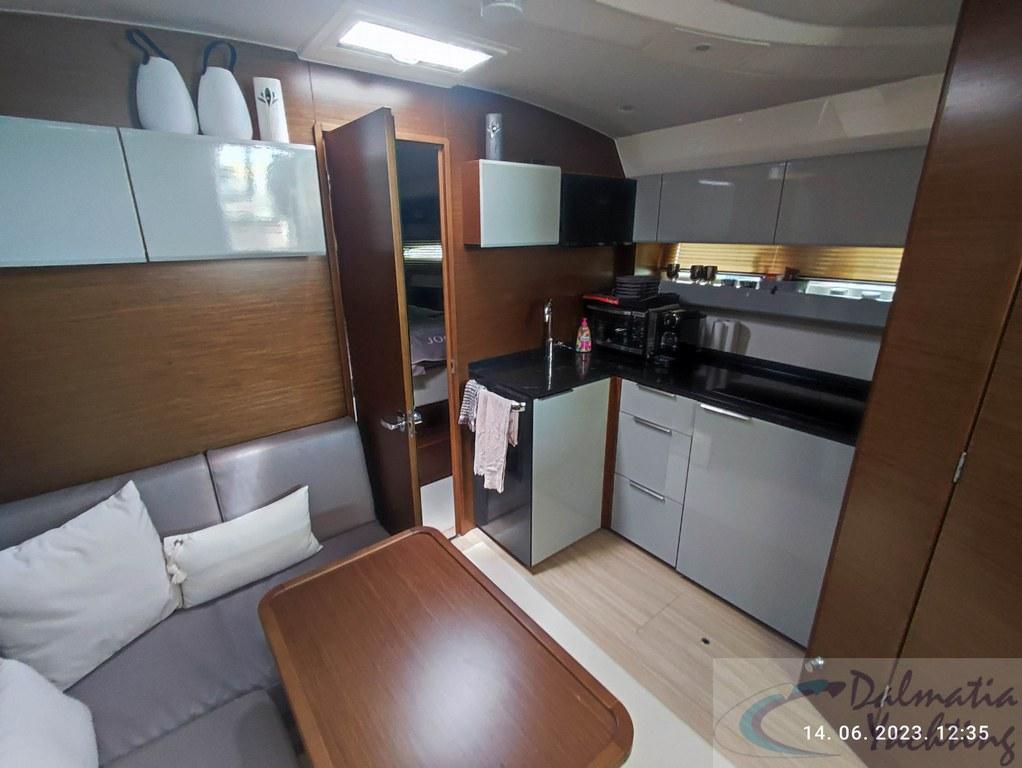 2017 Bavaria S 40 HT Motor Yachts for sale - YachtWorld