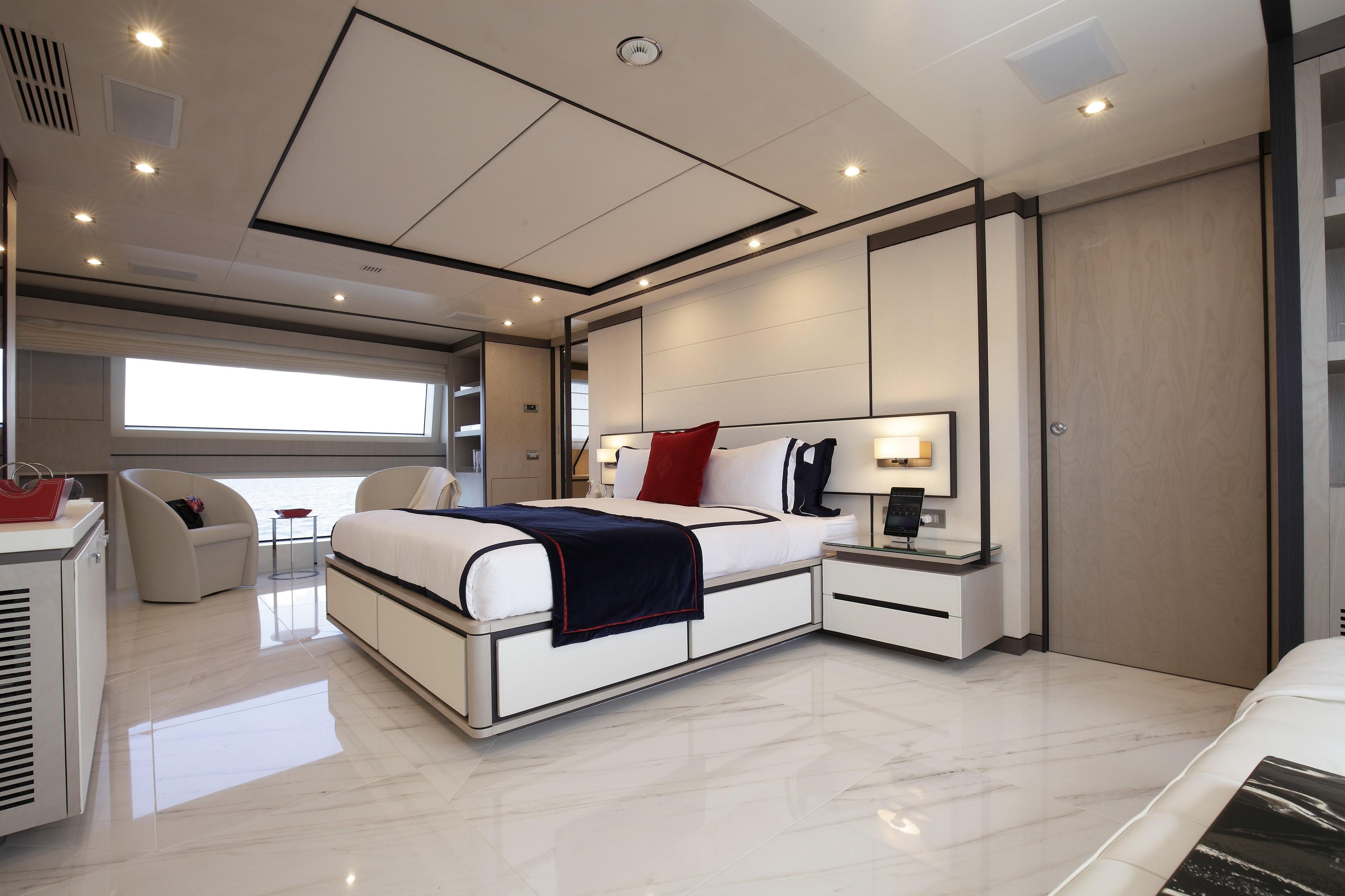 WILLOW Mega Yacht Benetti for sale - YachtWorld