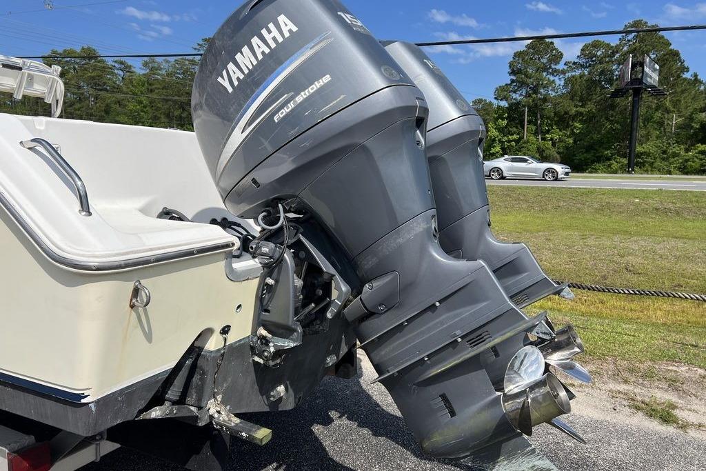 2006 Sea Hunt Triton 260 Center Console Boote Kaufen - YachtWorld