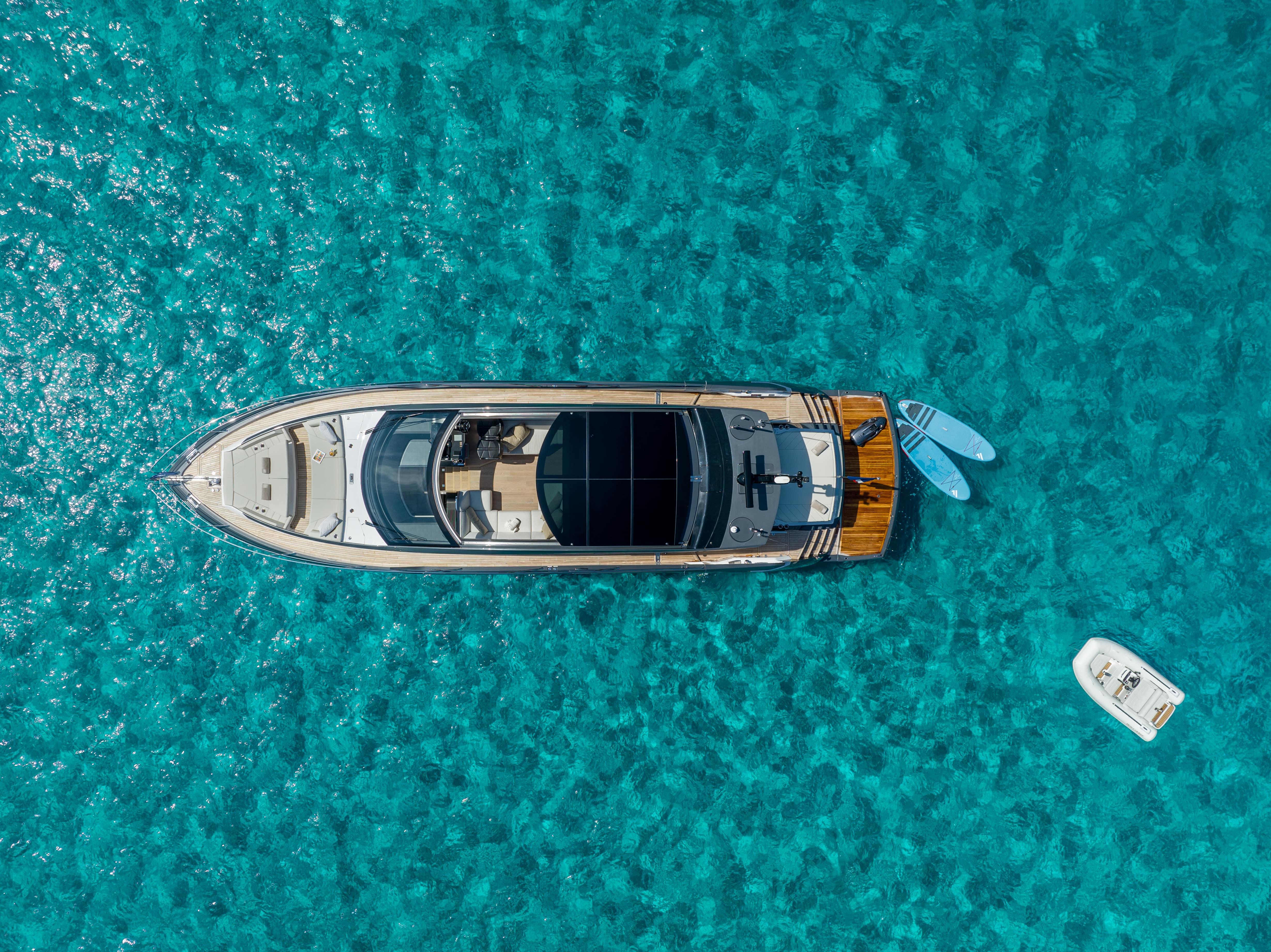 2023 Sunseeker Predator 65 Cruiser for sale - YachtWorld