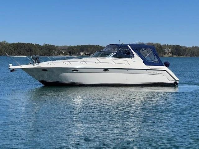1997 Regal 402 Commodore Motoryachten Kaufen - YachtWorld